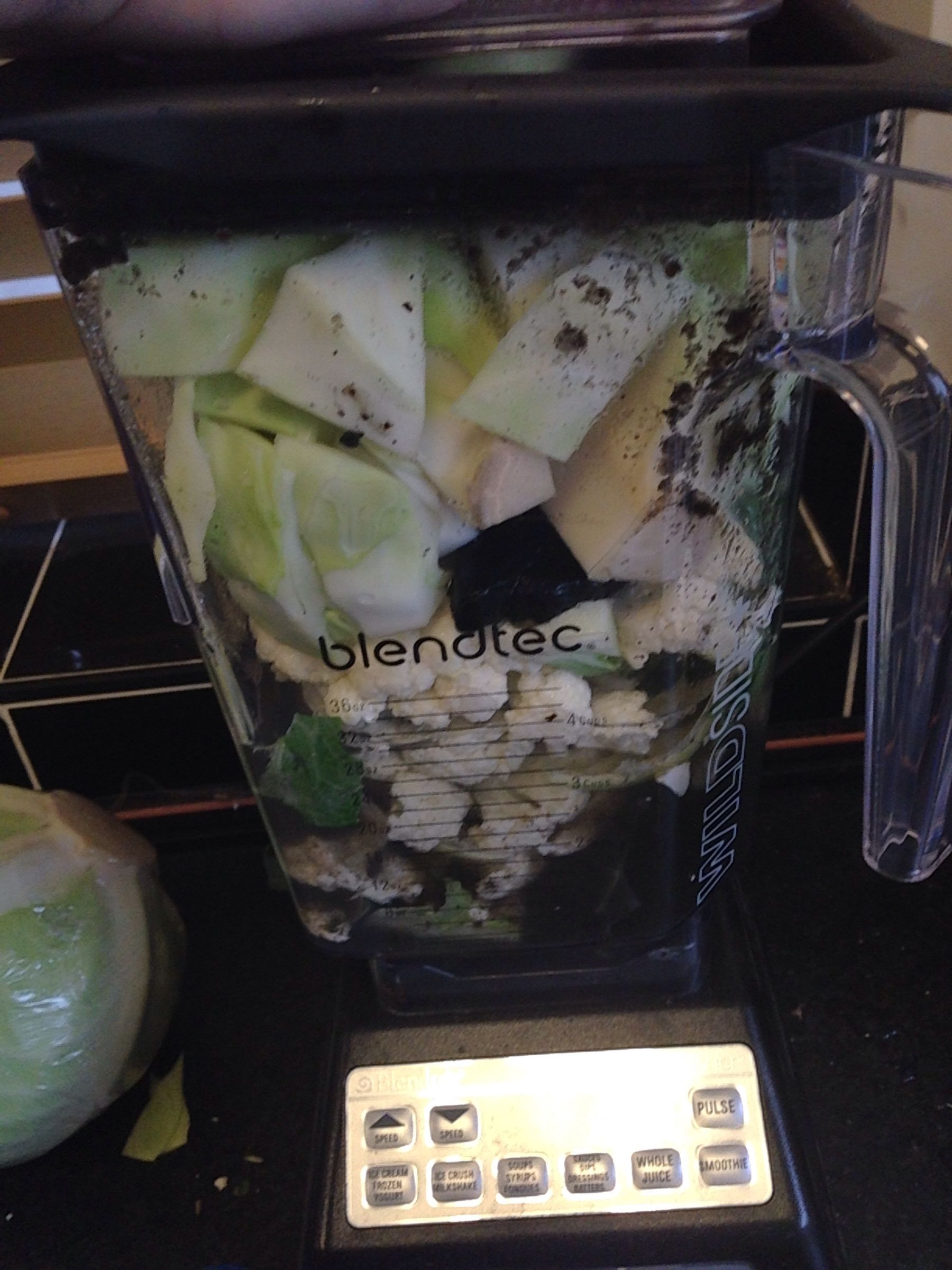 Make Worm Food for Your Wormery : 4 Steps (with Pictures) - Instructables
