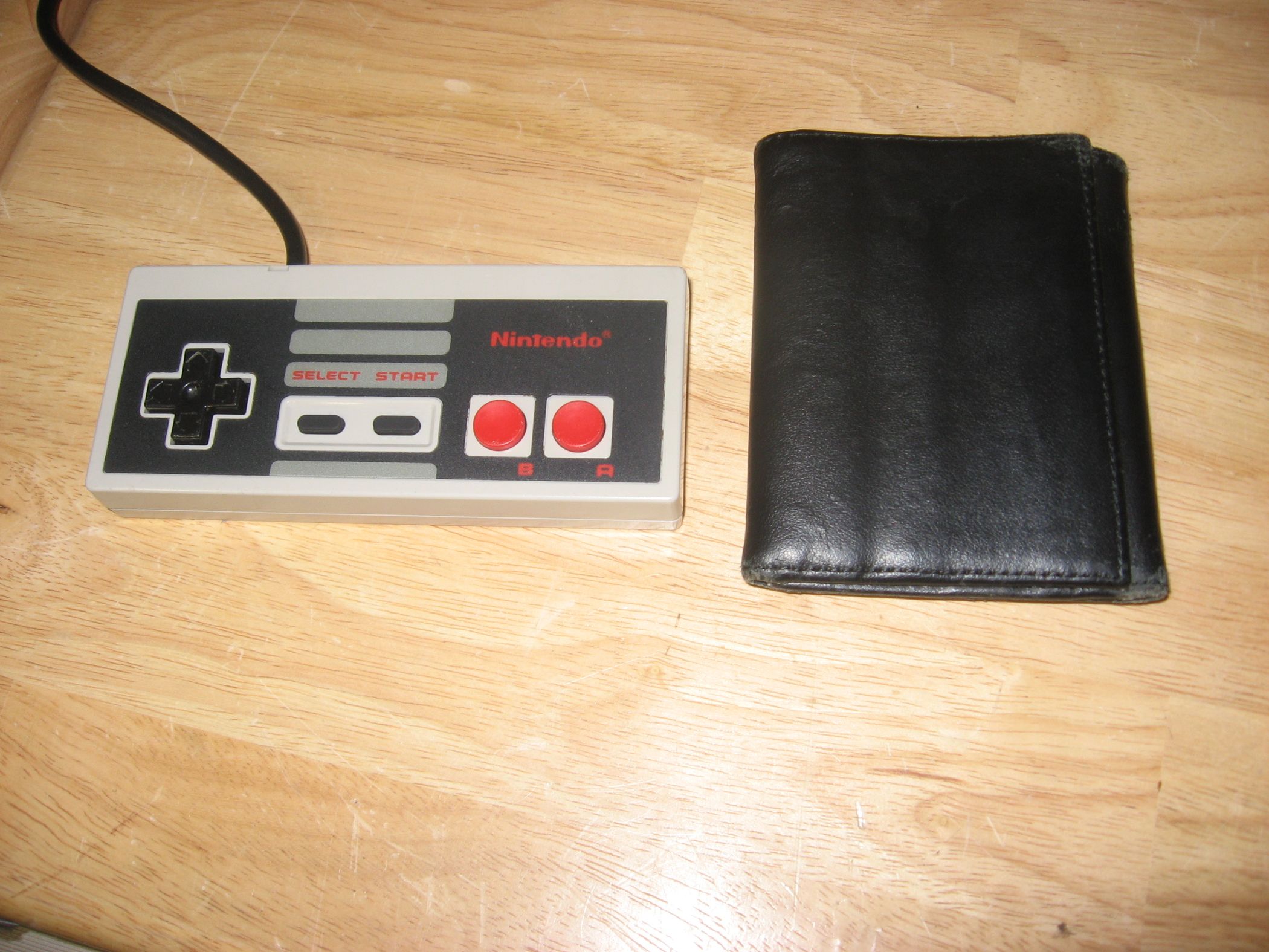 Perfect NES Controller Wallet (no Show) : 7 Steps - Instructables