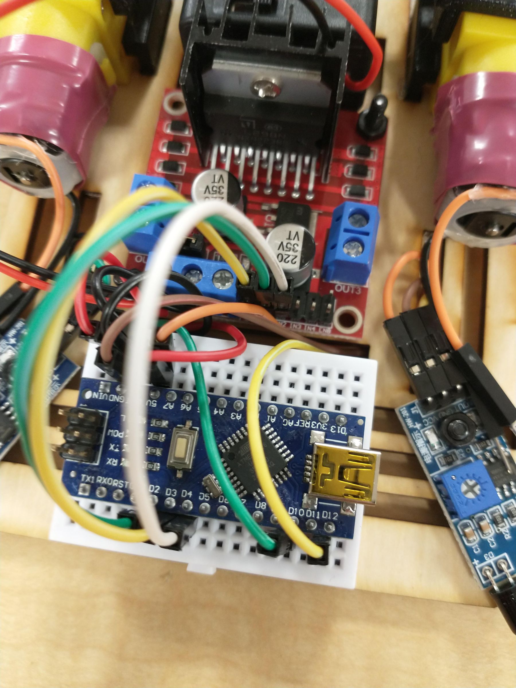 Autonomous Robot Racer: Scratch Mode : 10 Steps (with Pictures ...