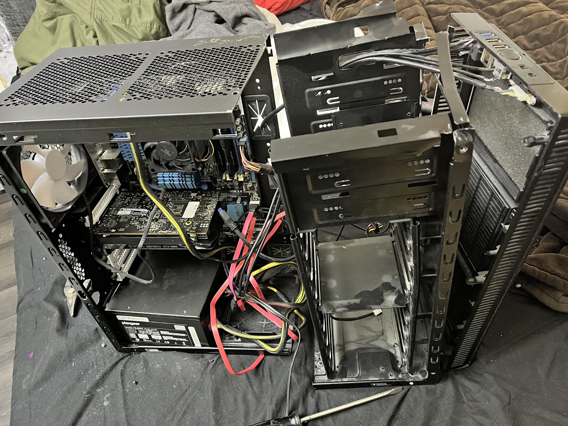 PC Smaller - Cutting ATX Full Tower to Small Form Factor Case : 8 Steps ...