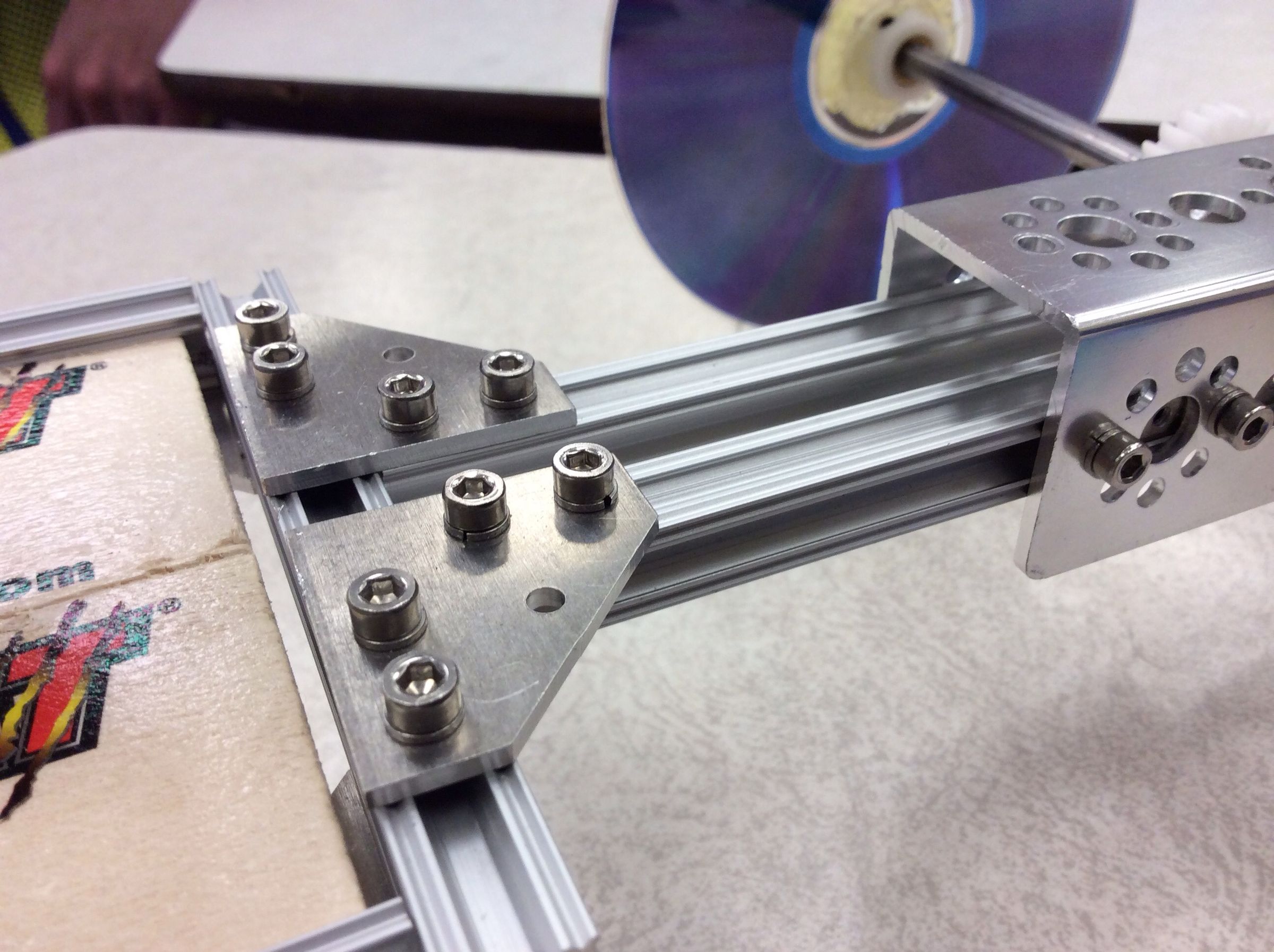 How to Build a Aluminum Mouse Trap Car With Gears : 6 Steps - Instructables