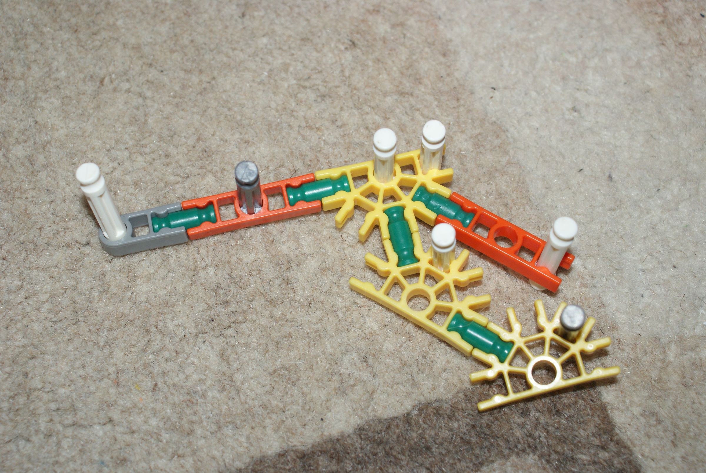 Building a K'nex Glock 39 : 3 Steps - Instructables