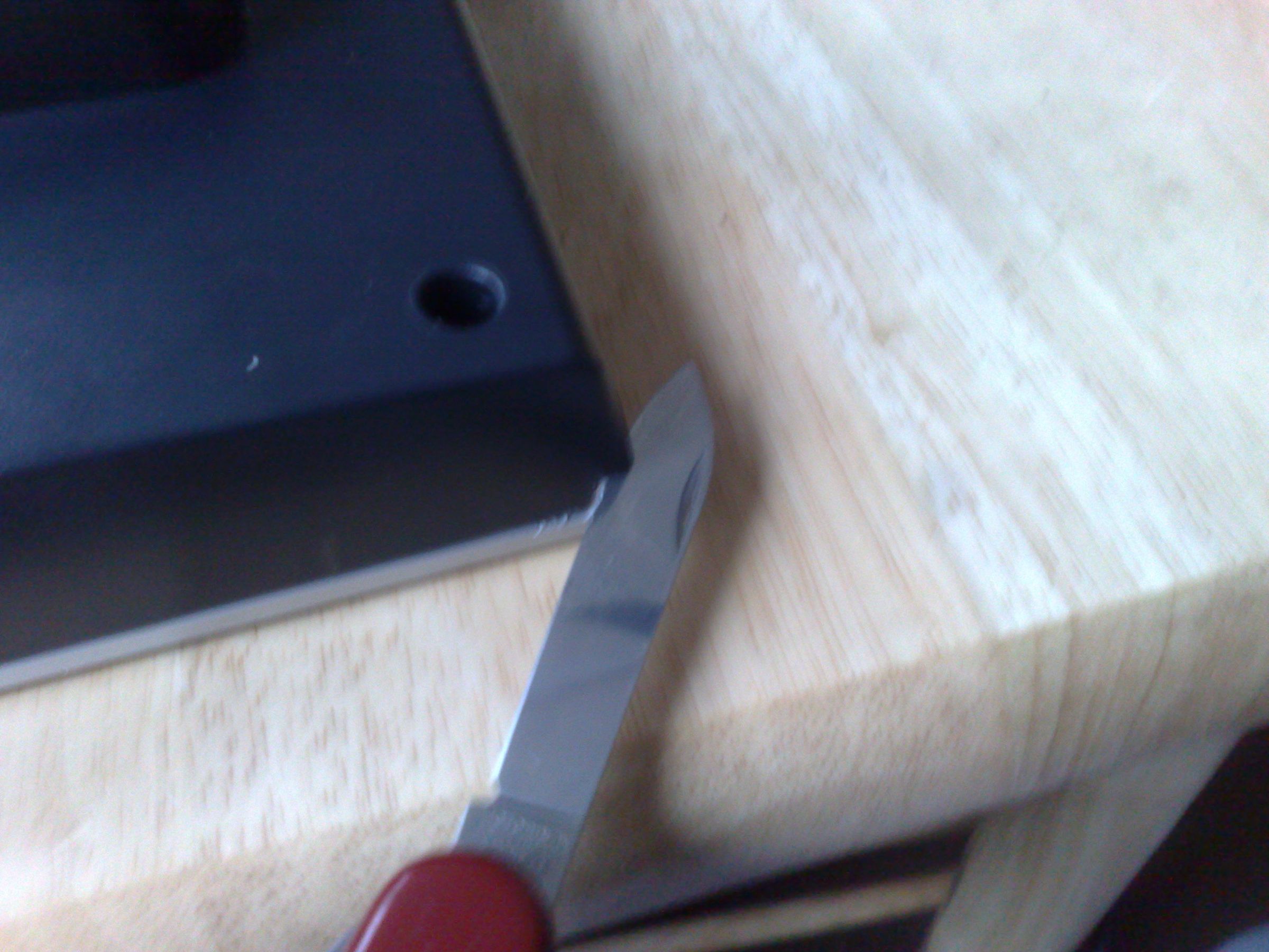 How to Repair HP 1702 Lcd Monitor With Broken VGA Cable : 6 Steps ...