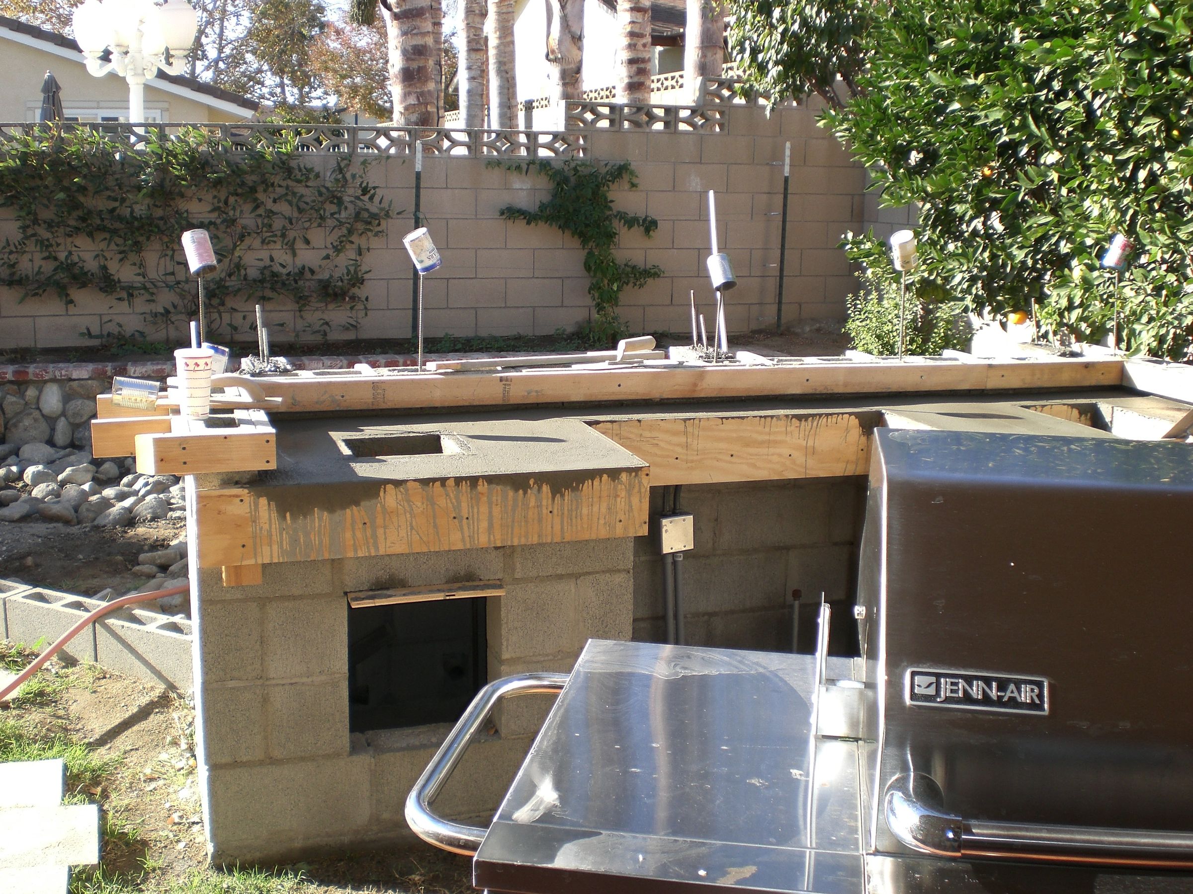Build a Backyard Barbecue! : 13 Steps (with Pictures) - Instructables