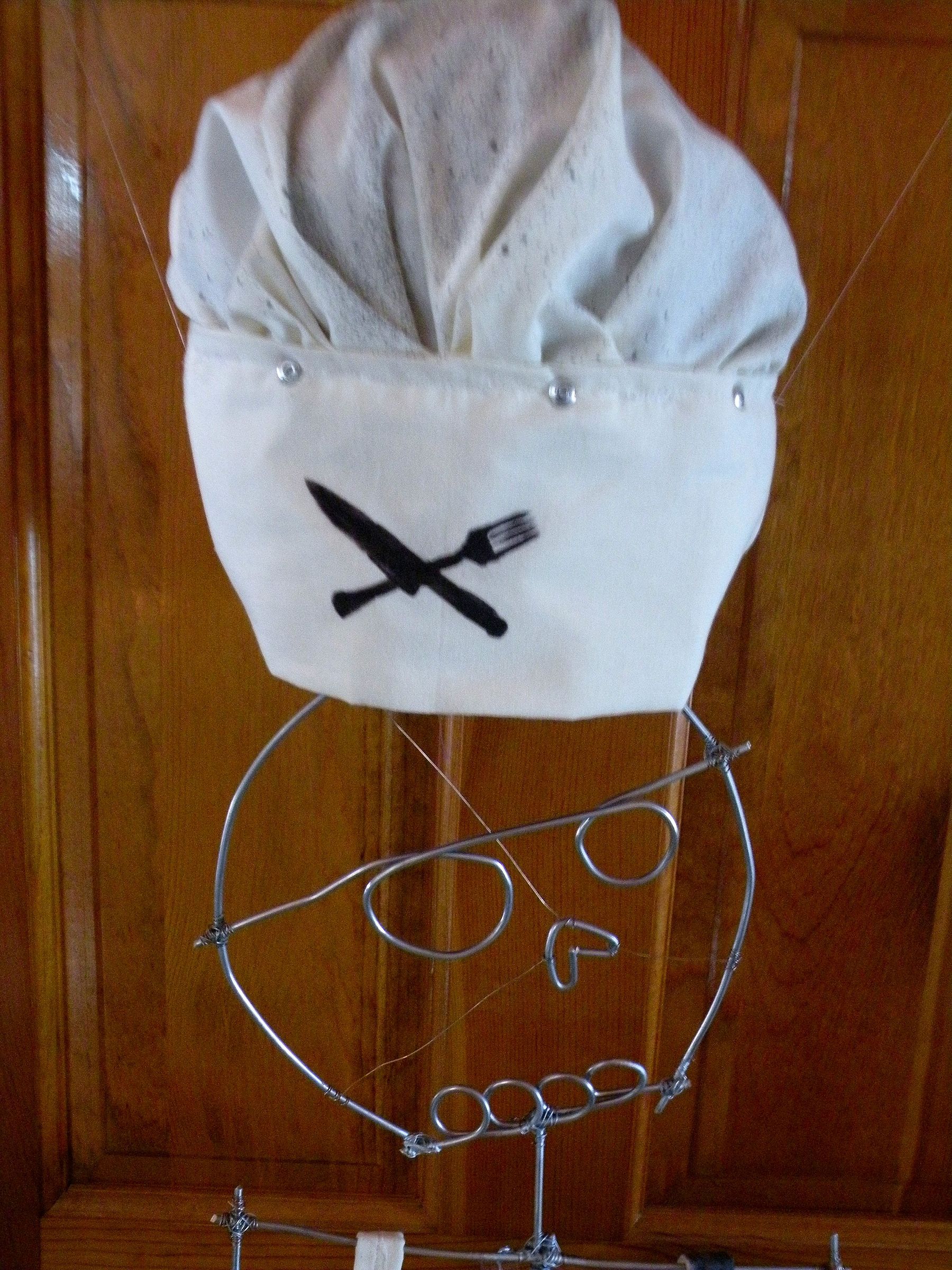 The Pirate Chef: Cooking Apron and Hat : 11 Steps - Instructables