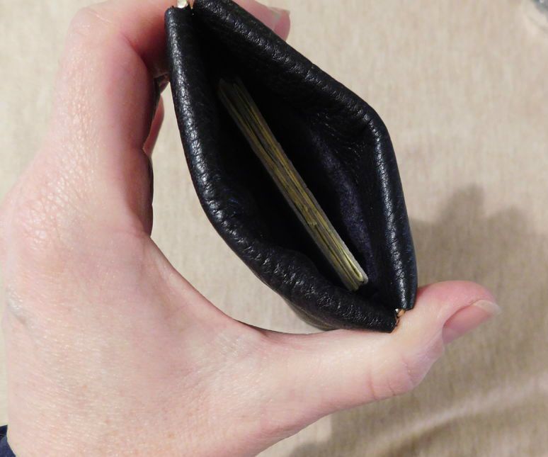 Cell Phone Pouch for the Slopes : 8 Steps (with Pictures) - Instructables