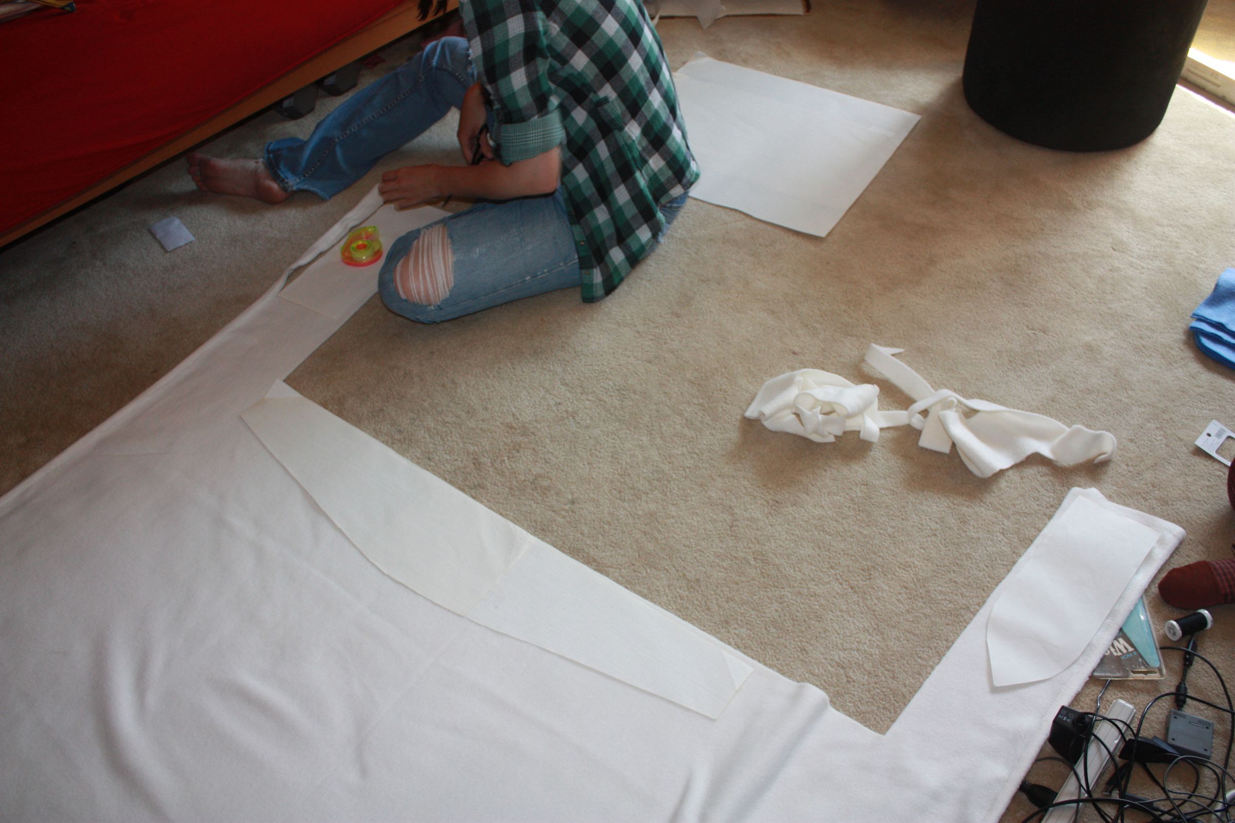 "Snuggie" Character Costume : 19 Steps (with Pictures) - Instructables