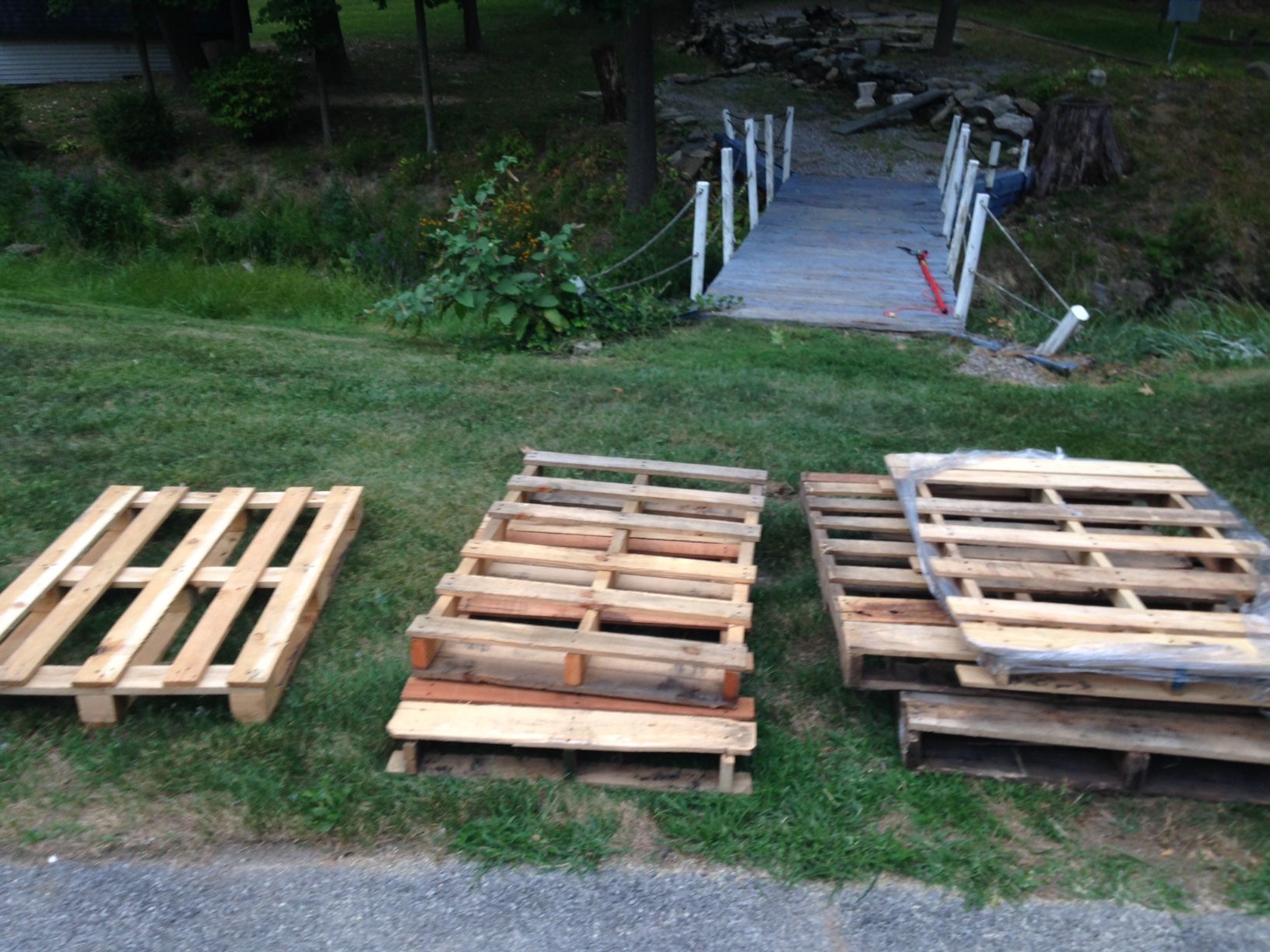 Pallet Wall : 9 Steps (with Pictures) - Instructables