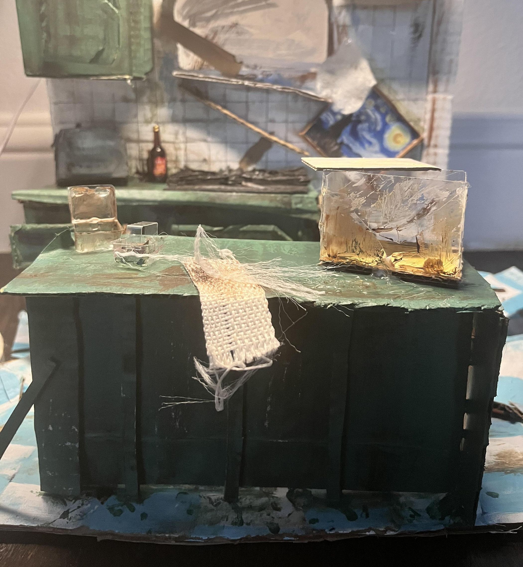 Abandoned Kitchen Diorama : 3 Steps - Instructables