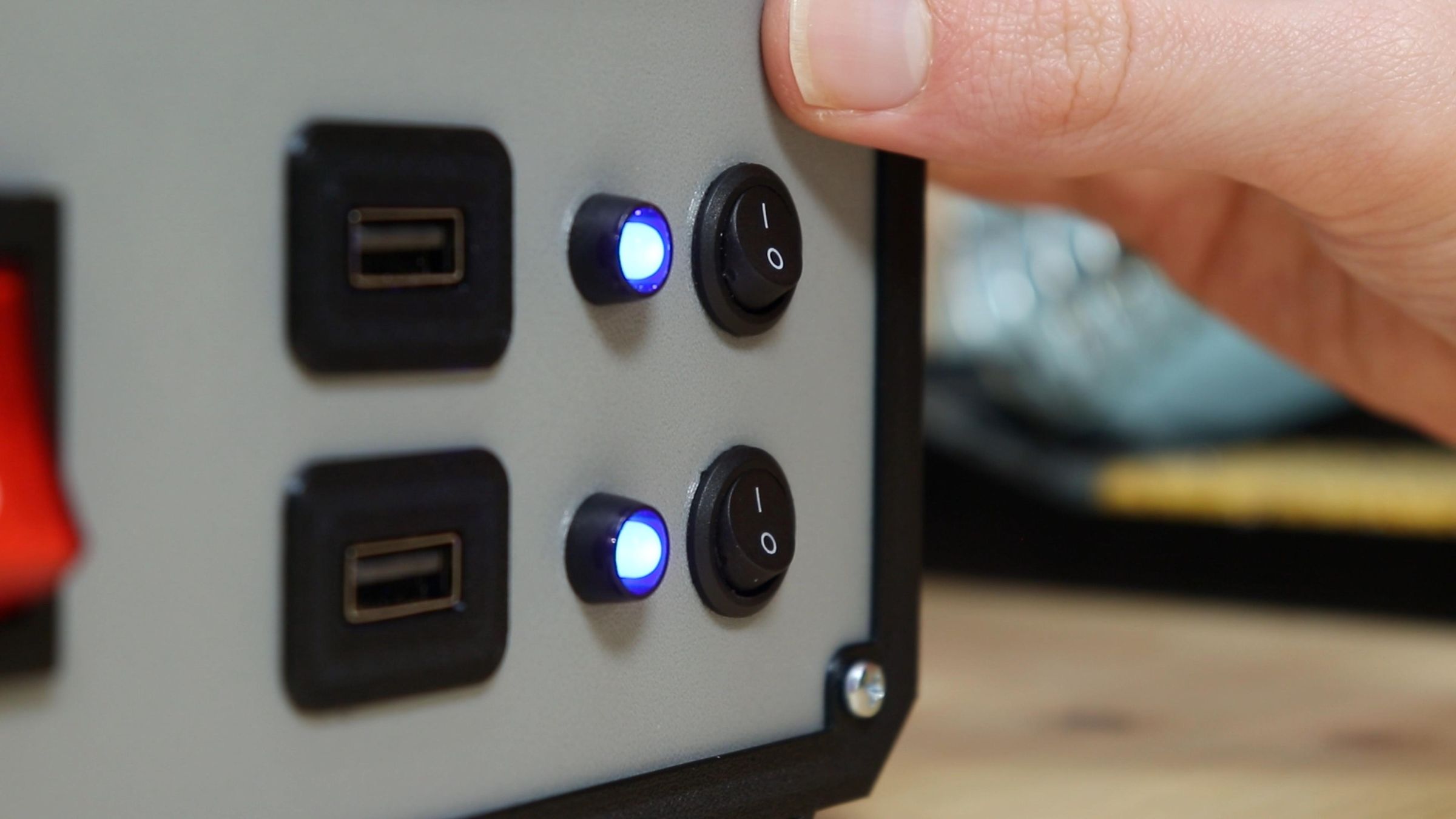 Lab Bench Power Supply : 12 Steps (with Pictures) - Instructables
