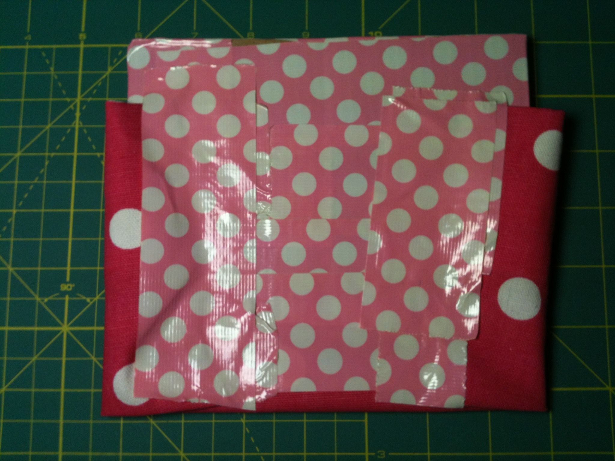 DIY Magnetic Locker Pouch : 4 Steps (with Pictures) - Instructables