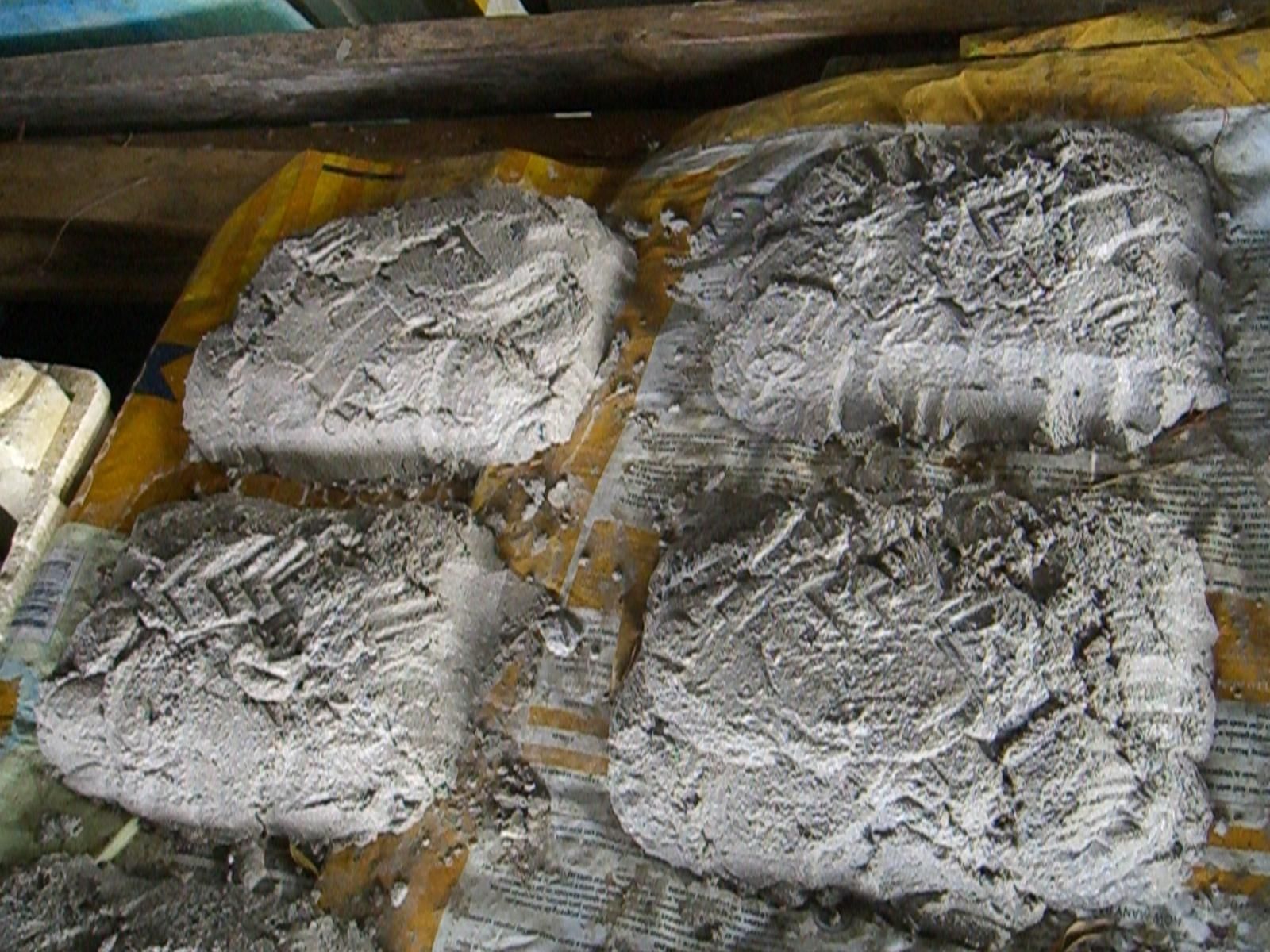 Faux Rocks That Look Real : 11 Steps (with Pictures) - Instructables