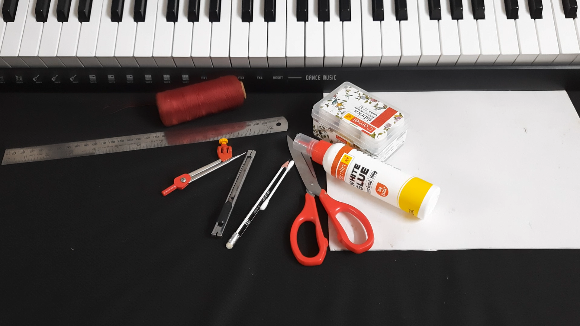 "DIY String Toy Tutorial: How to Make Your Own Fun and Easy String Toys" : 10 Steps (with ...