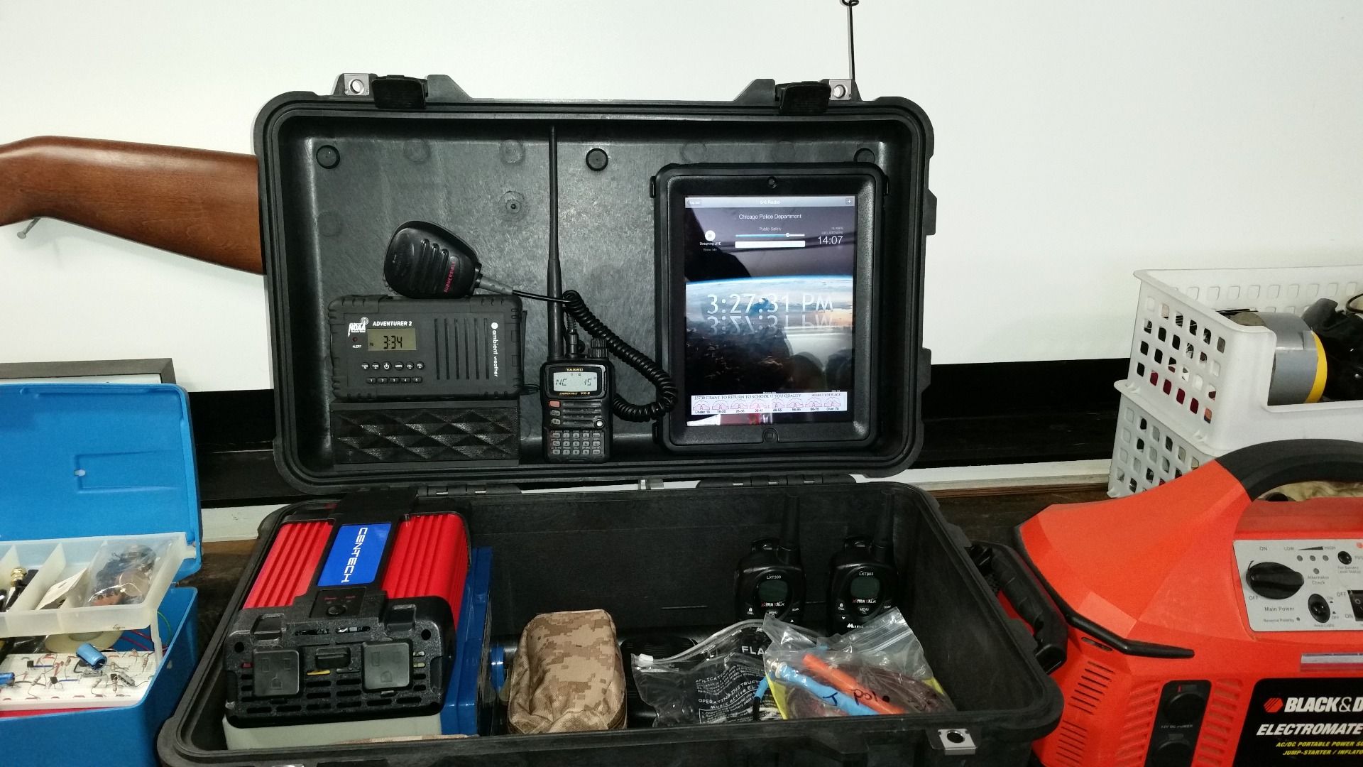 Communication / Power Box : 4 Steps (with Pictures) - Instructables