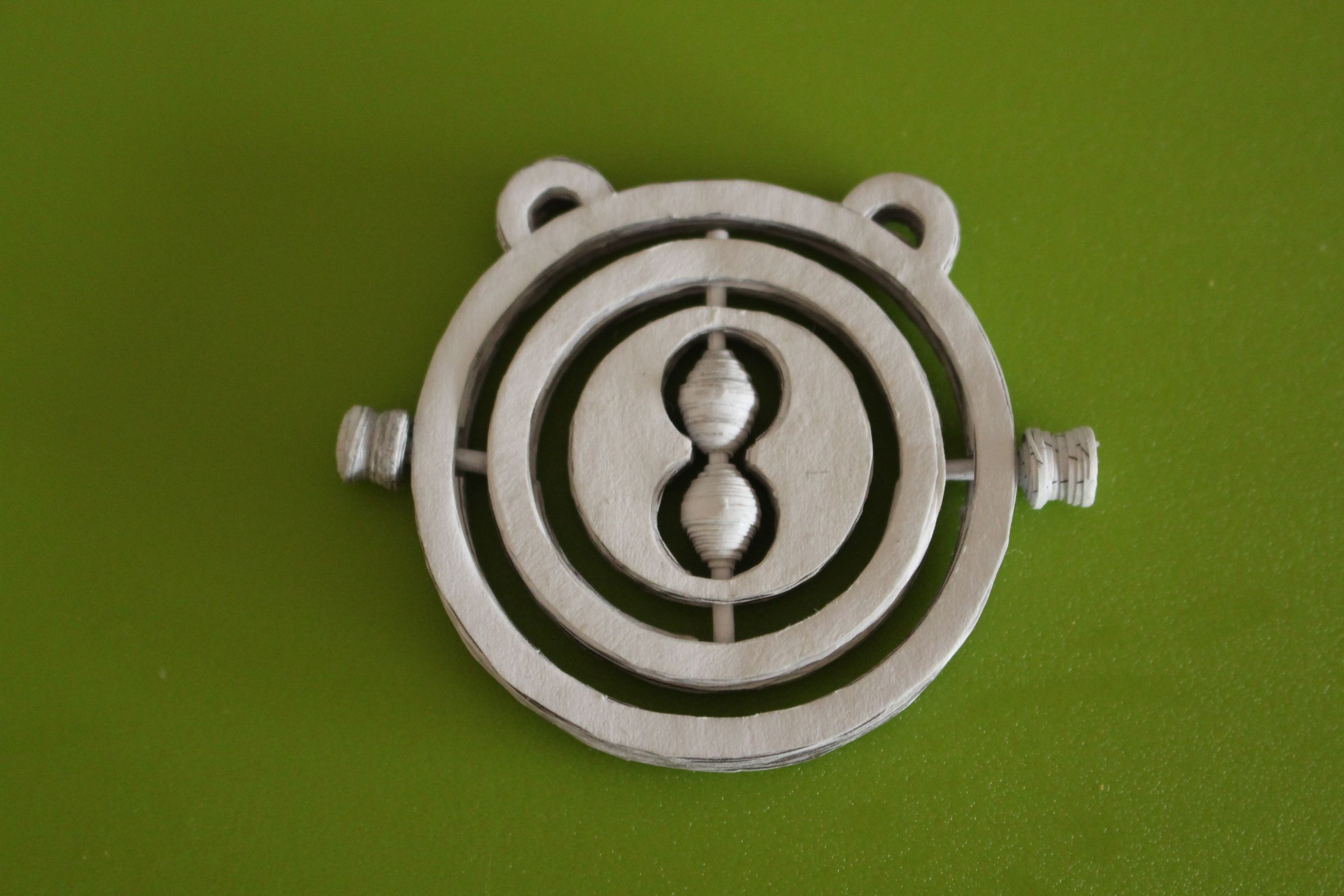 Paper Timeturner Necklace : 35 Steps (with Pictures) - Instructables