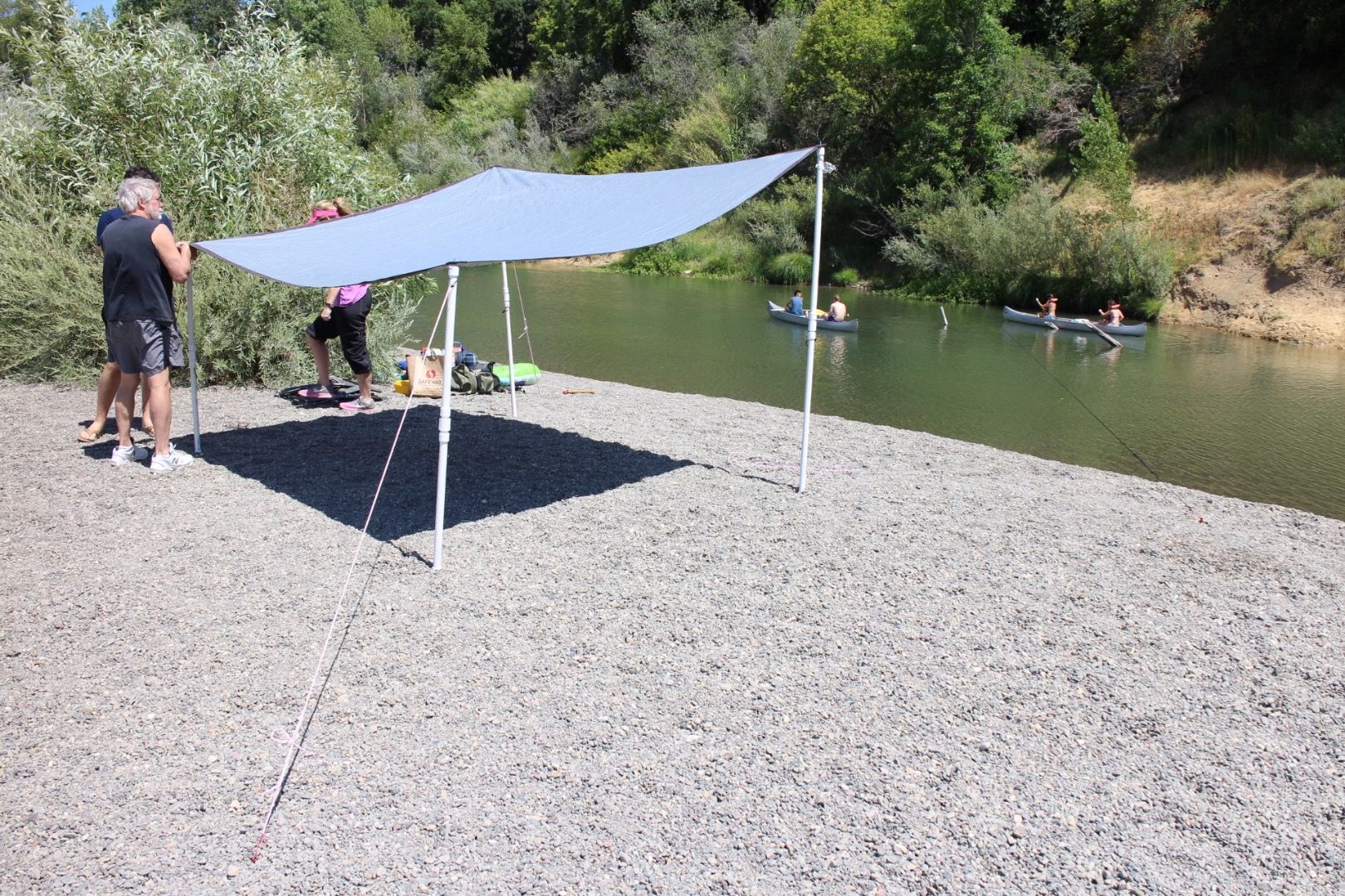 Easy Portable Beach Shelter : 5 Steps (with Pictures) - Instructables