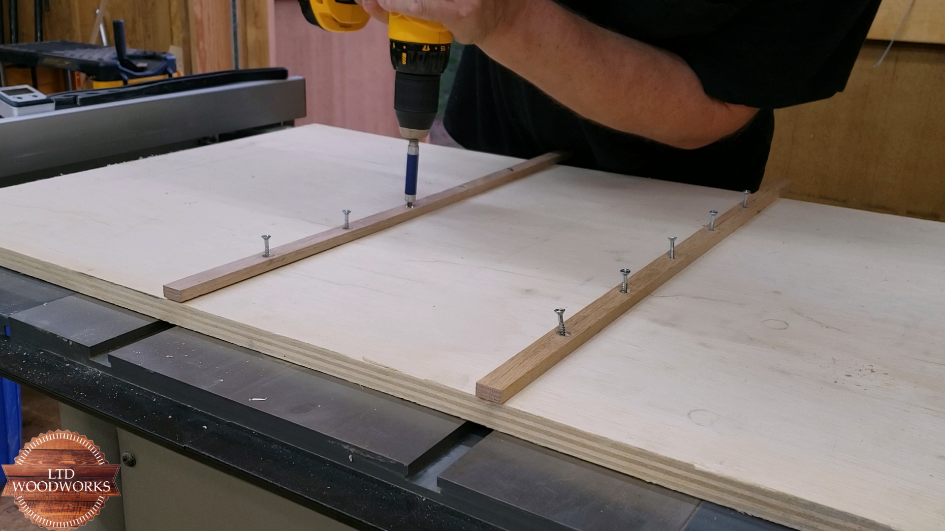 How to Make a Table Saw Crosscut Sled : 15 Steps (with Pictures ...
