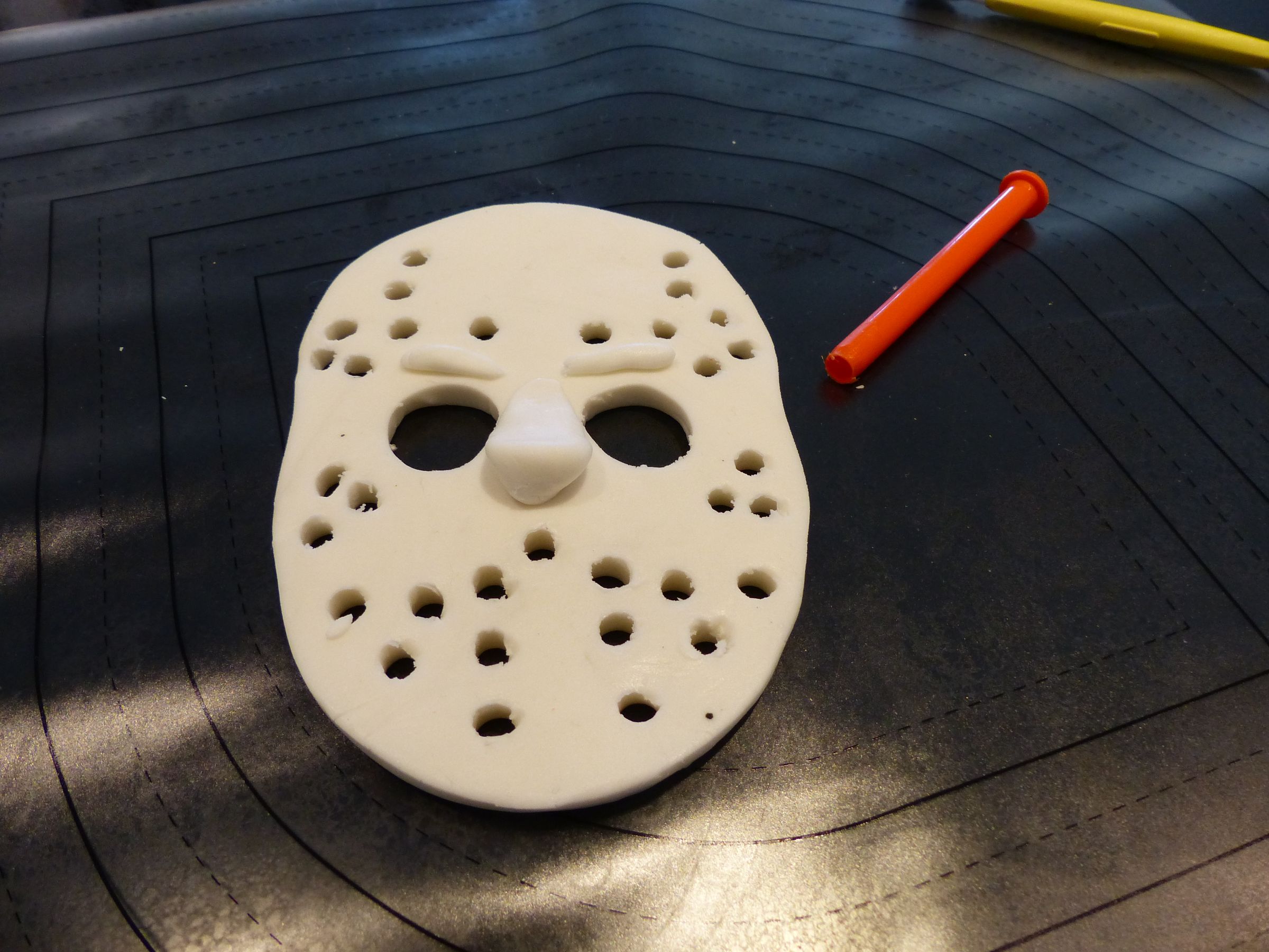 Jason Vorhees (Friday the 13th Hockey Mask) Cake : 7 Steps (with ...