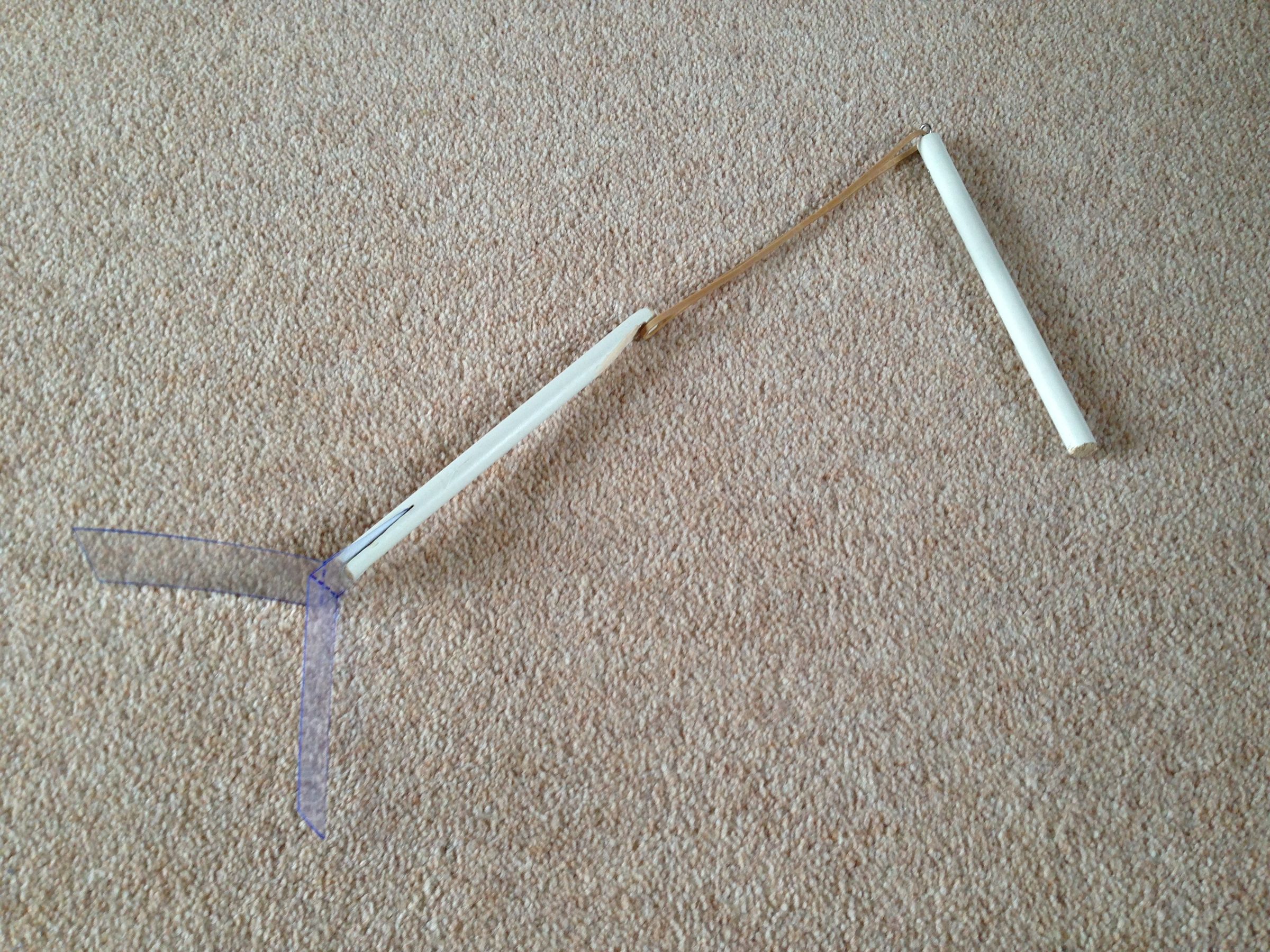 Elastic Band Flinging Helicopter : 7 Steps (with Pictures) - Instructables