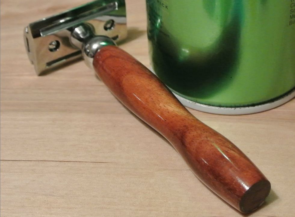 How to Make a Custom Wood Handle for a Double Edged Safety Razor : 17 ...