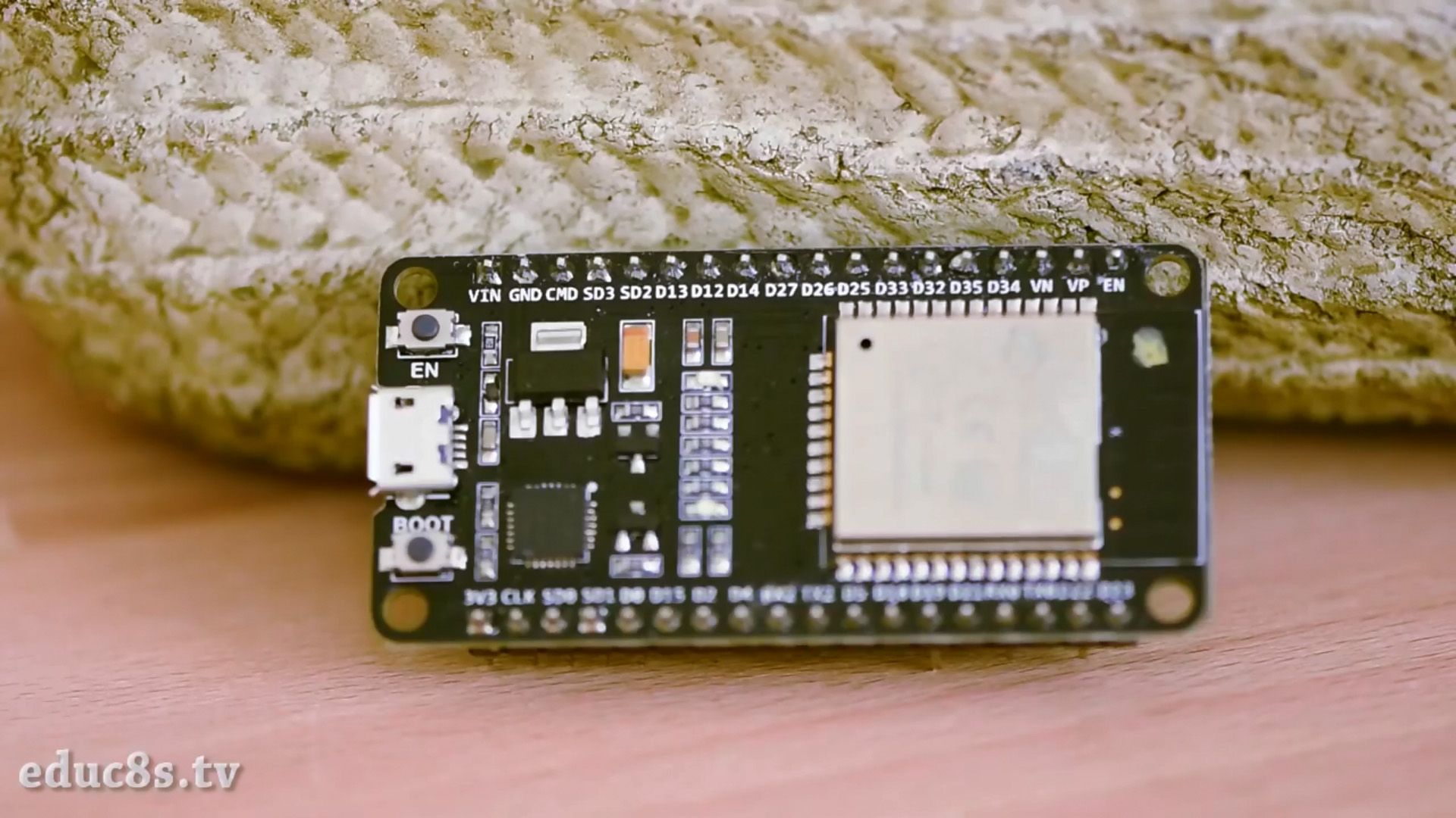 Internet Radio Using an ESP32 : 7 Steps (with Pictures) - Instructables