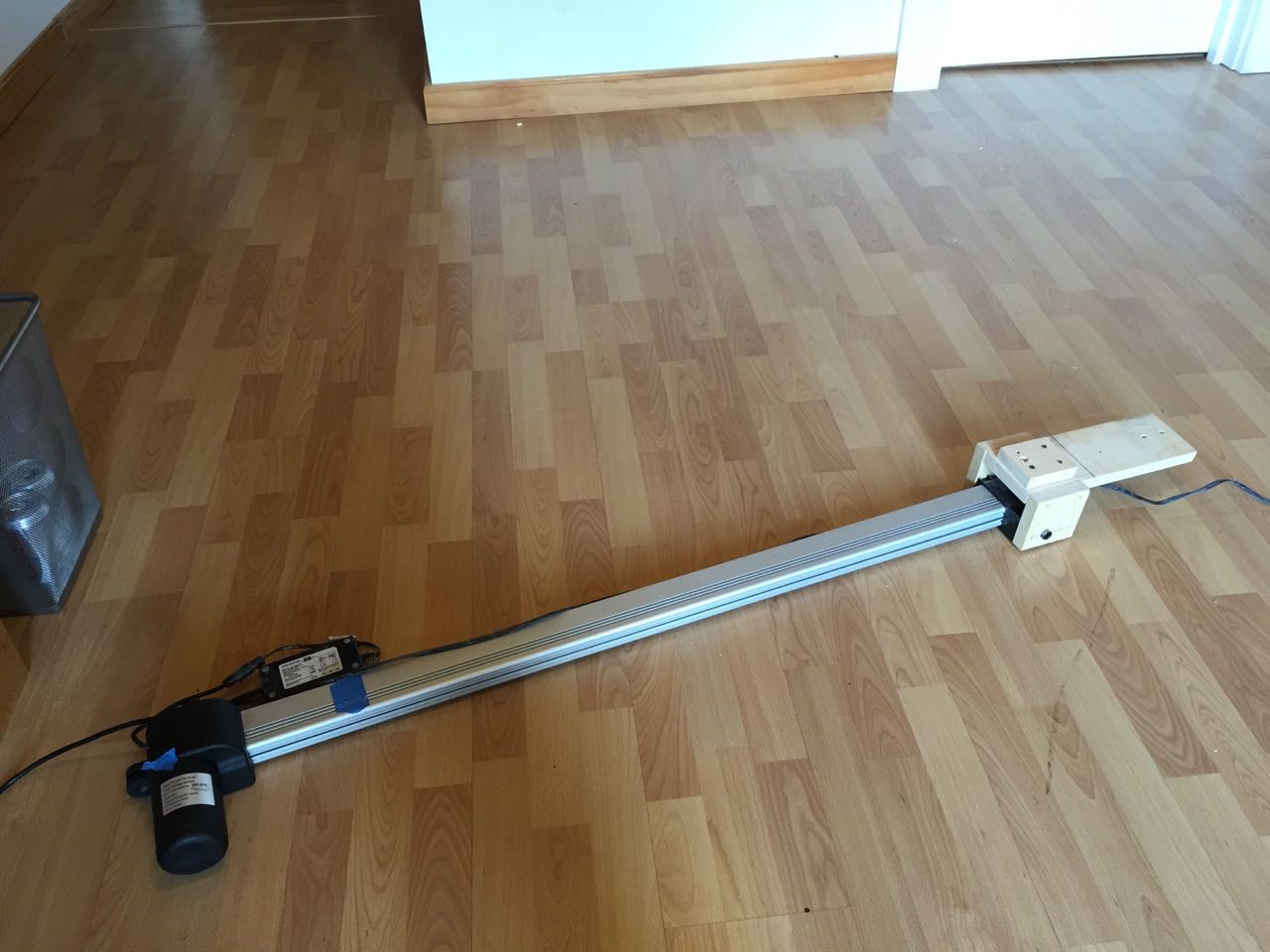 Automatic Secret Library Door : 5 Steps (with Pictures) - Instructables