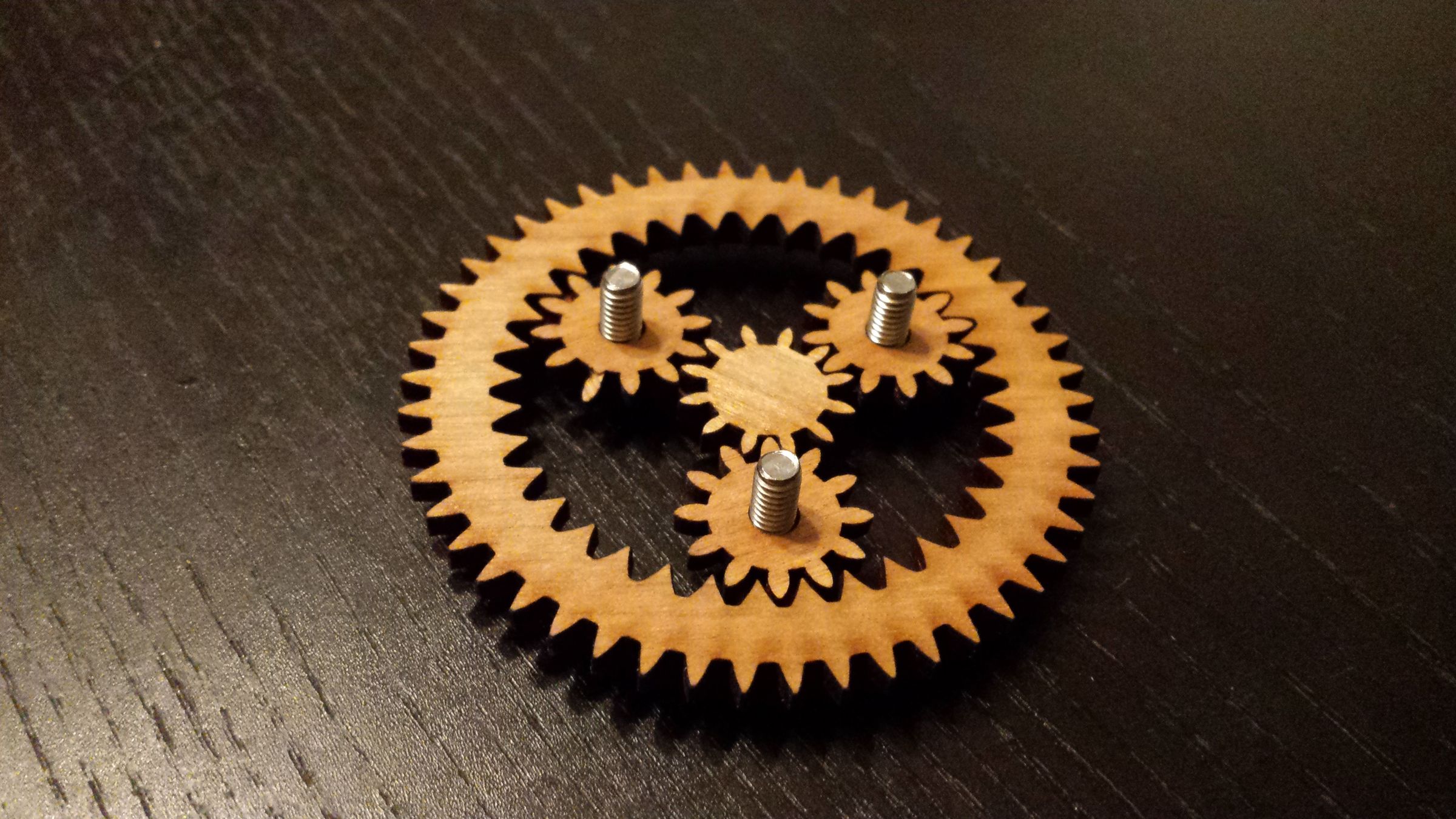 Wooden Gear Trains : 17 Steps (with Pictures) - Instructables