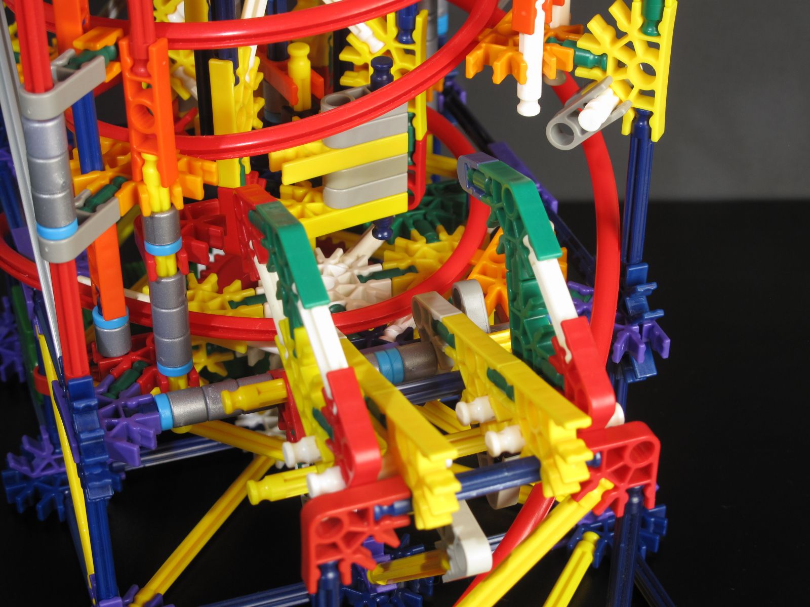 Knex Inverted Helix Lift V2 : 12 Steps - Instructables