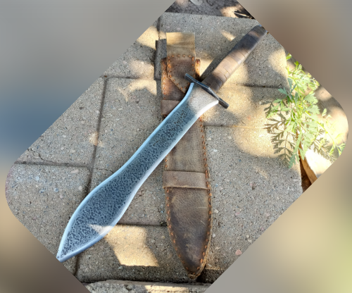 Hammered Steel Leaf-Bladed Knife : 10 Steps (with Pictures) - Instructables