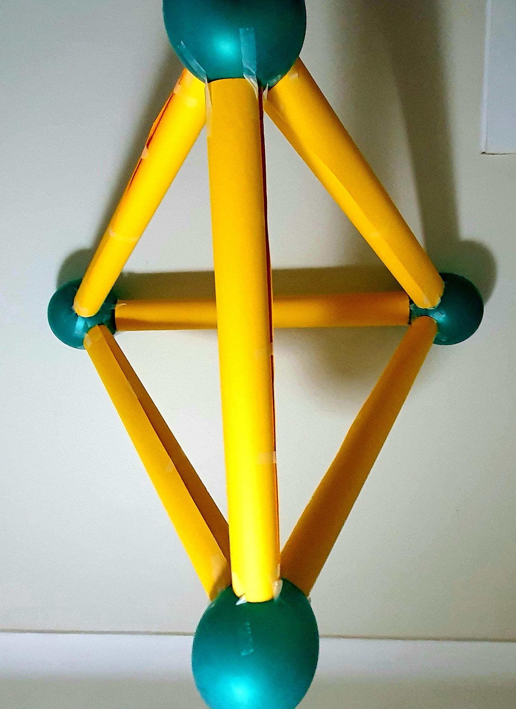Tensegrity Tetrahedral Tower : 5 Steps (with Pictures) - Instructables