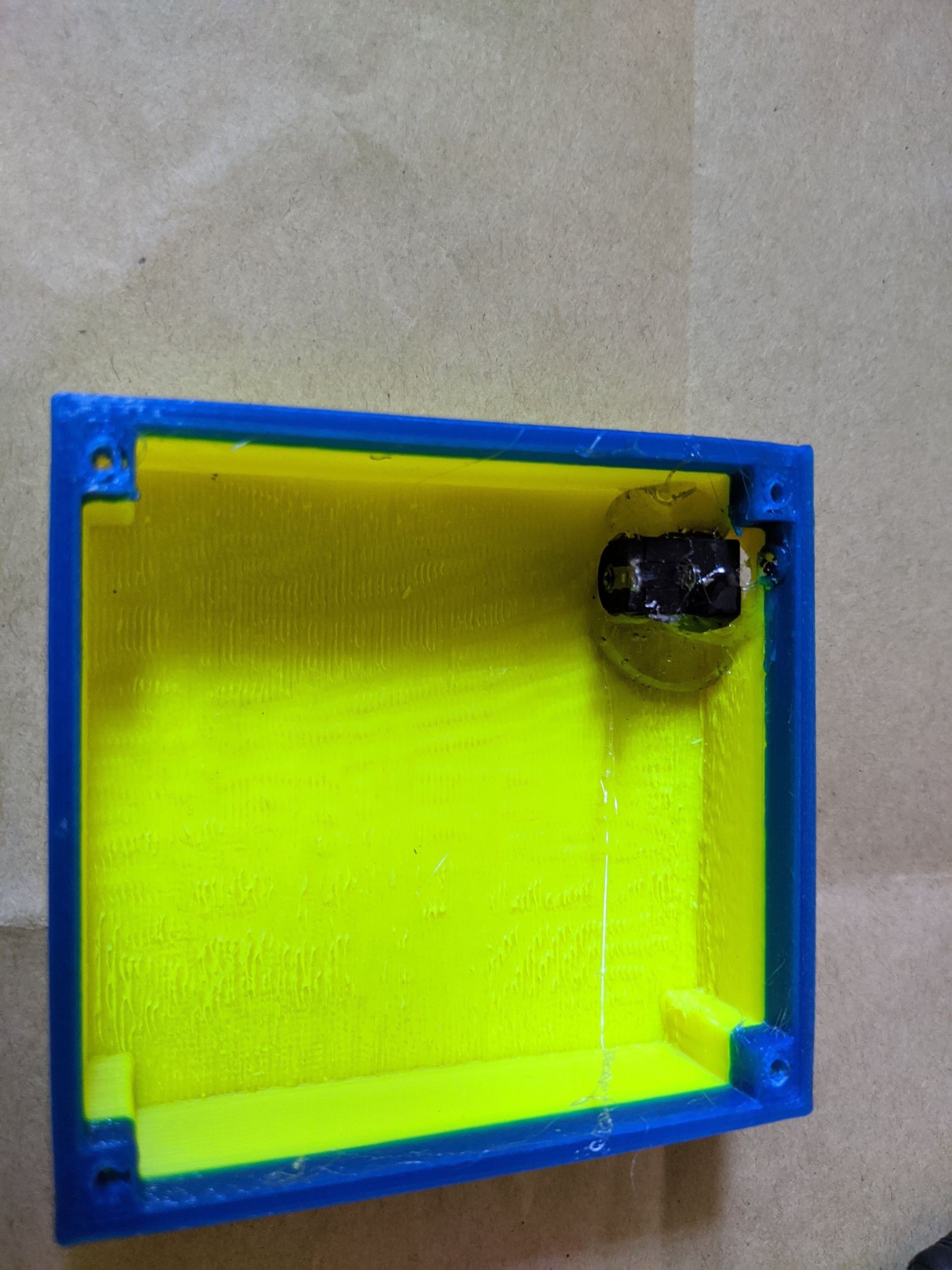 DIY UPS for WiFi Router : 4 Steps (with Pictures) - Instructables