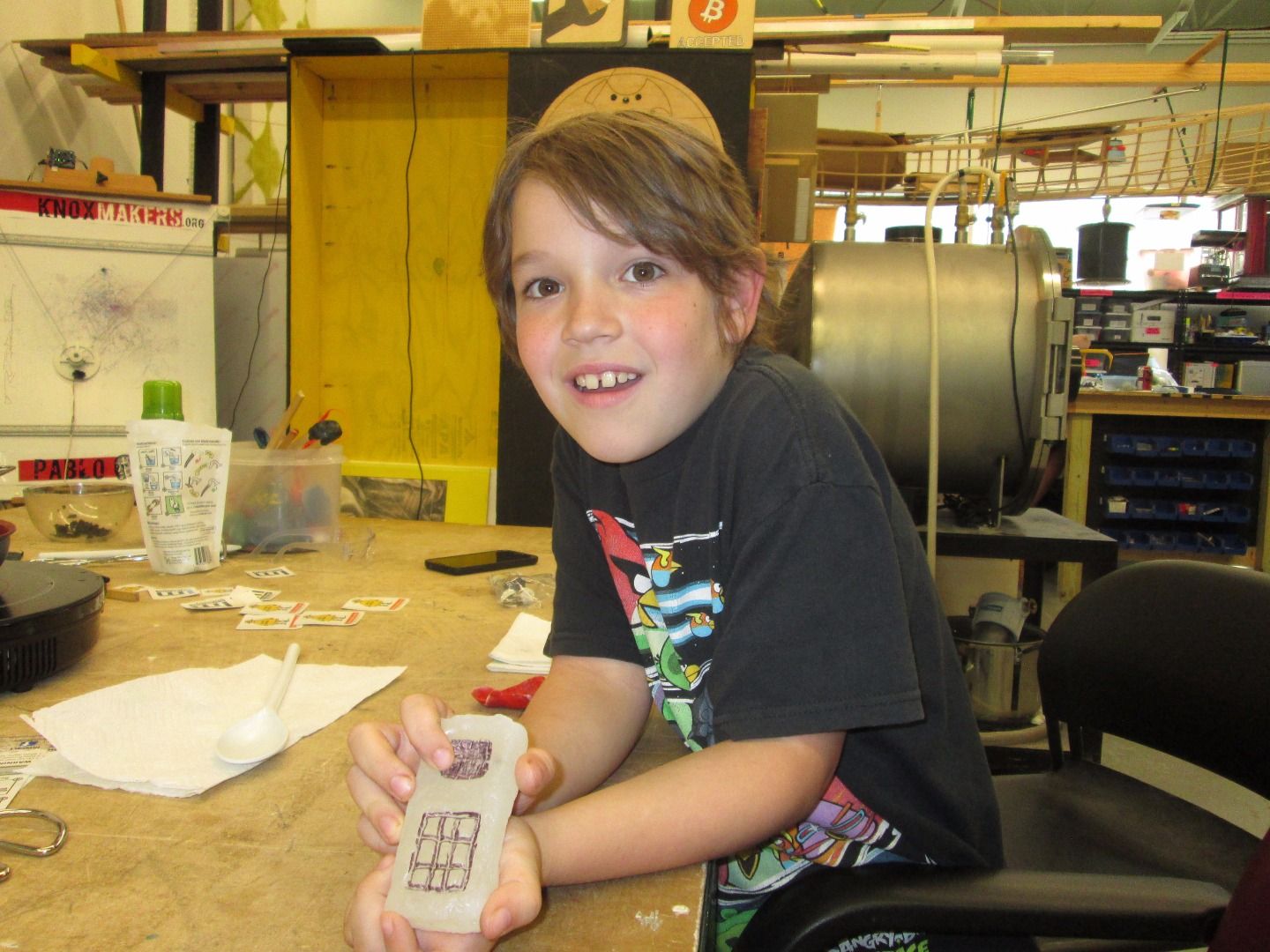 Make a Toy Cell Phone! : 4 Steps - Instructables