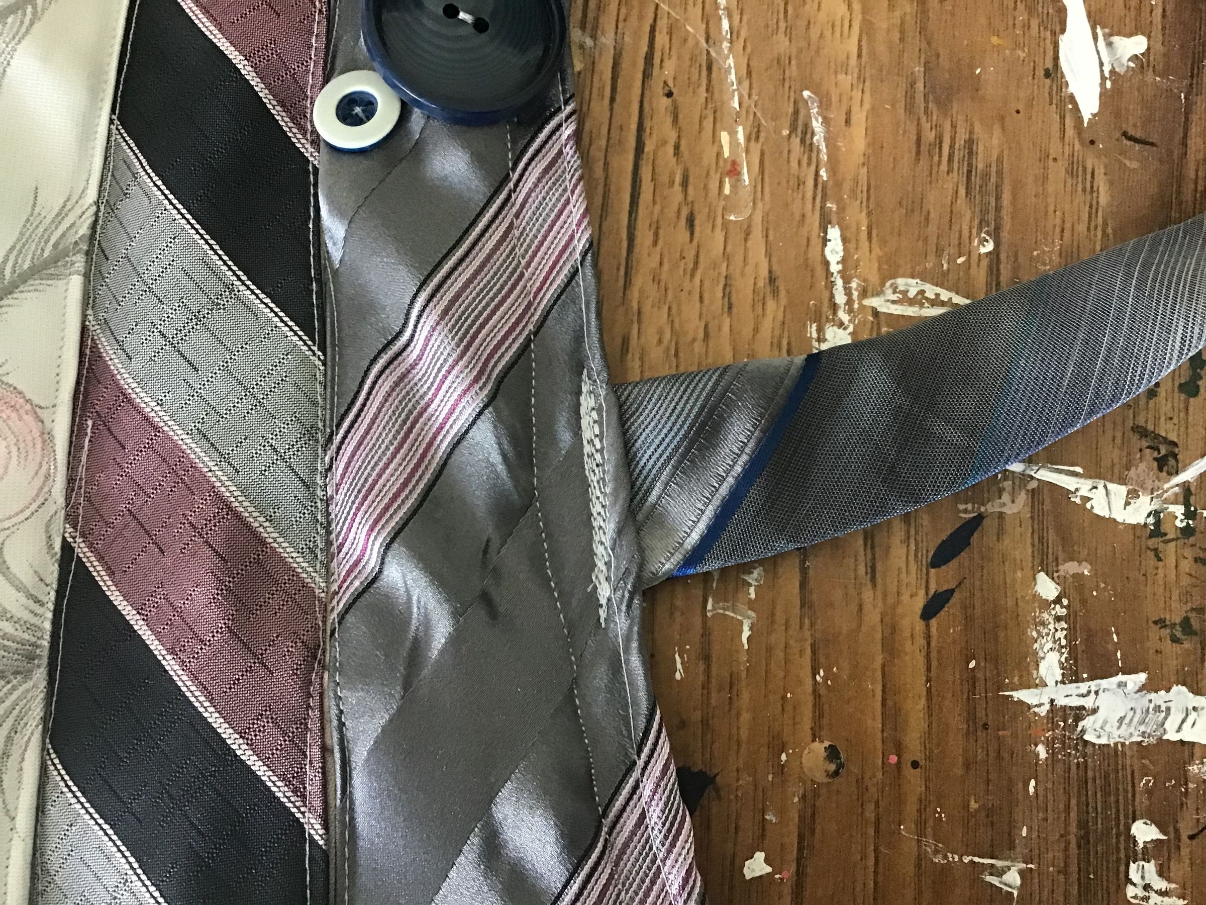 Old Necktie Apron : 13 Steps (with Pictures) - Instructables