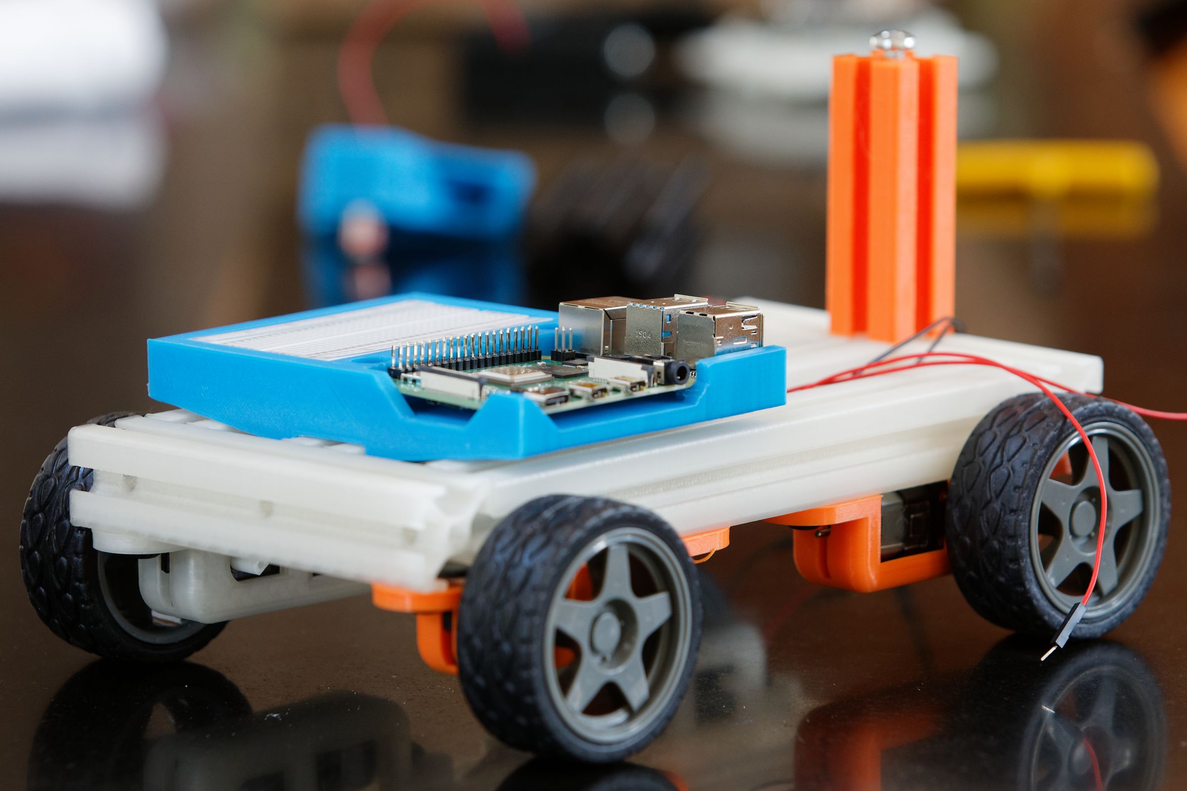 A Simple 3D Printed Robot : 11 Steps (with Pictures) - Instructables