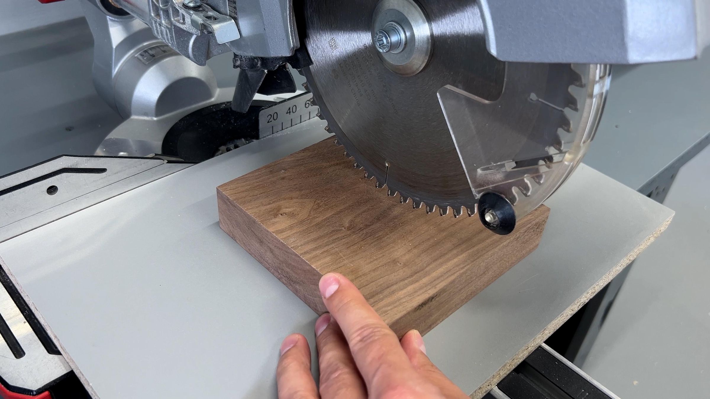 A Bowl Using Just a Mitre Saw! : 13 Steps (with Pictures) - Instructables