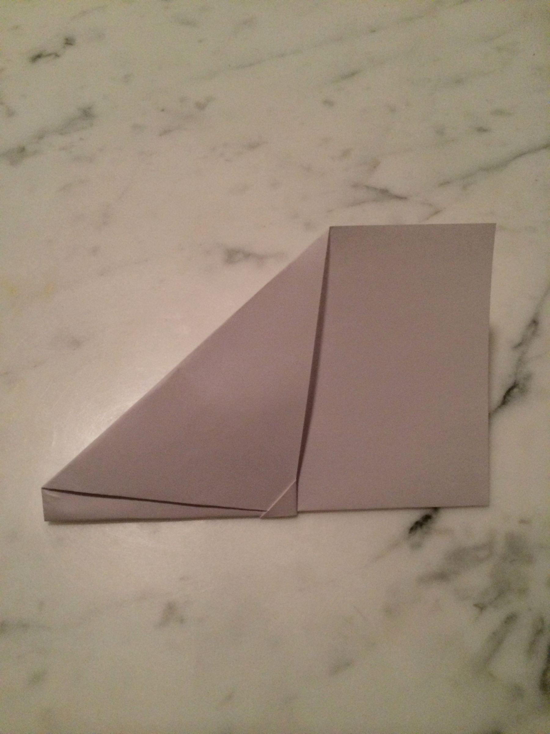 How to Make the Perfect Paper Airplane : 8 Steps - Instructables