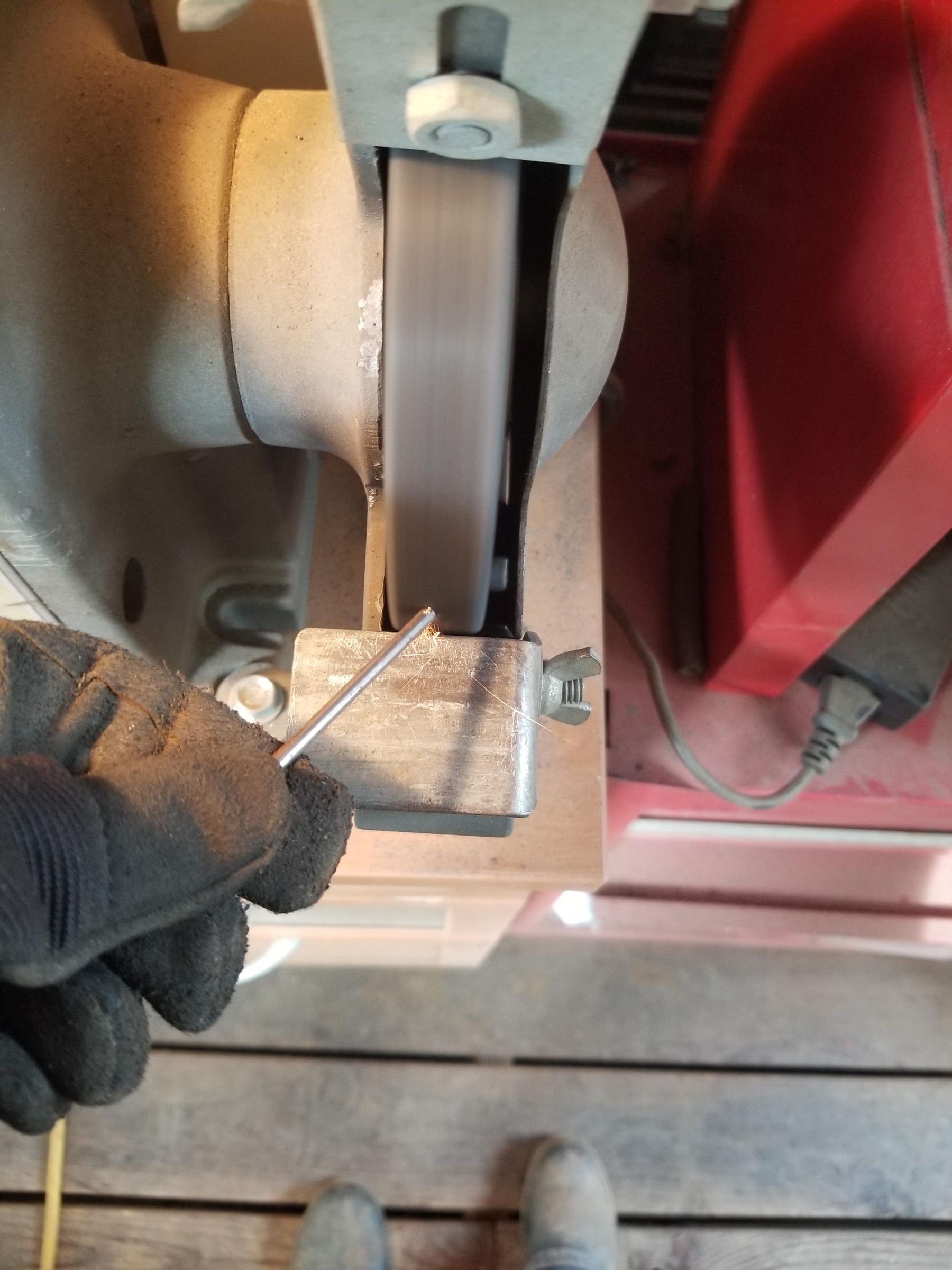 Small-Scale Blacksmithing: Simple Heart Bracelet : 4 Steps (with ...