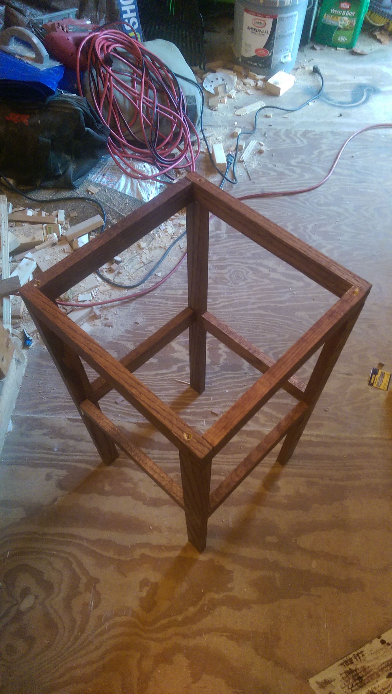 Floating End-Table : 6 Steps (with Pictures) - Instructables