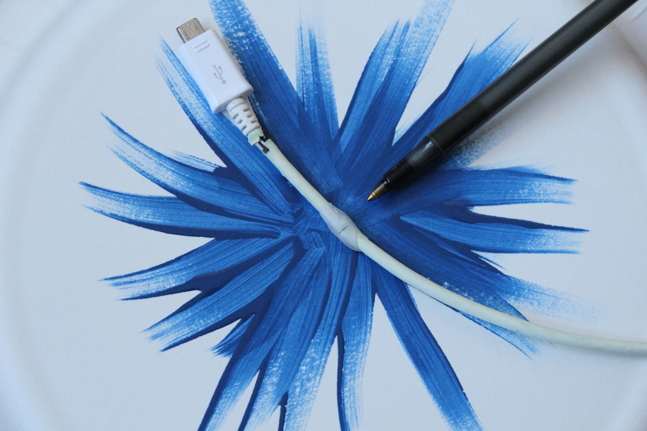 Quick, Easy and Cheap Fix for Fraying Damaged Cables : 4 Steps ...