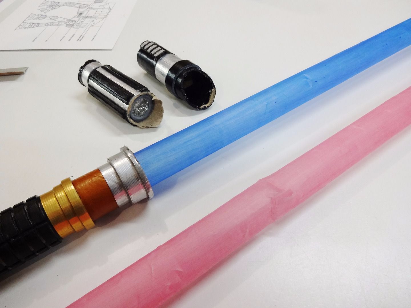 Easy $5 Lightsabers : 18 Steps (with Pictures) - Instructables