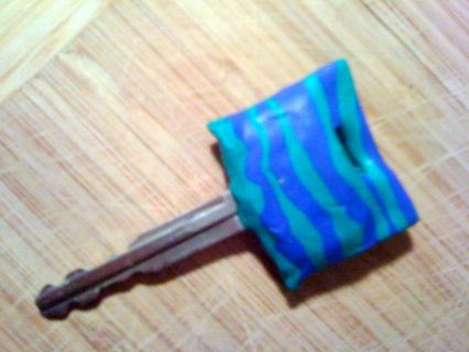 Broken Key to Striped Key With Sugru : 11 Steps - Instructables