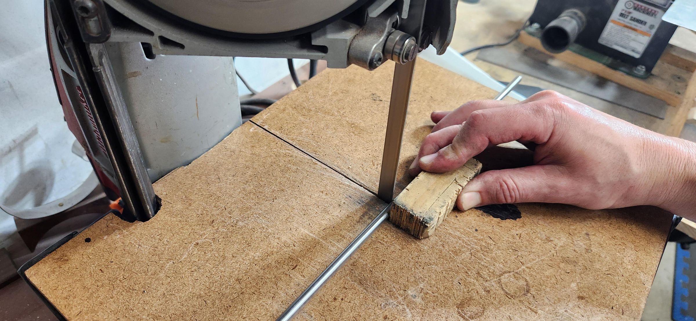 Small Woodworking Vice for My Mini Tabletop Workbench : 30 Steps (with ...