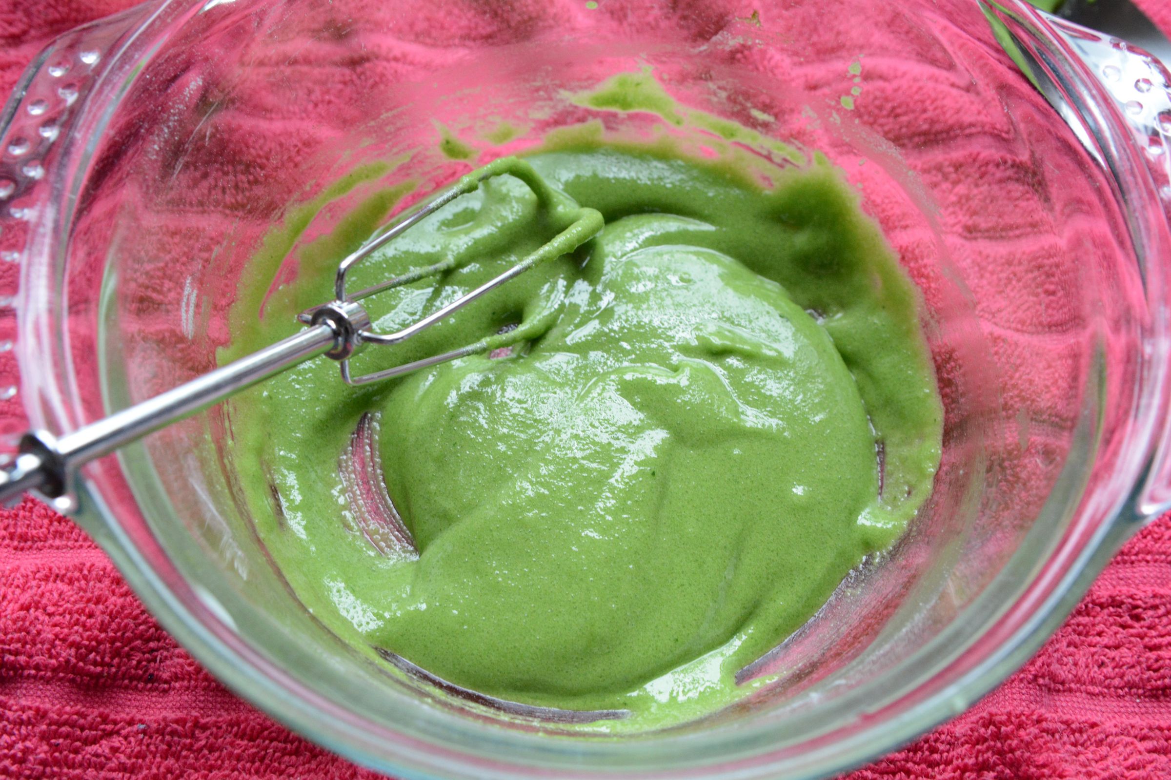 Natural Food Dyes - Green Icing With Spinach : 3 Steps (with Pictures ...