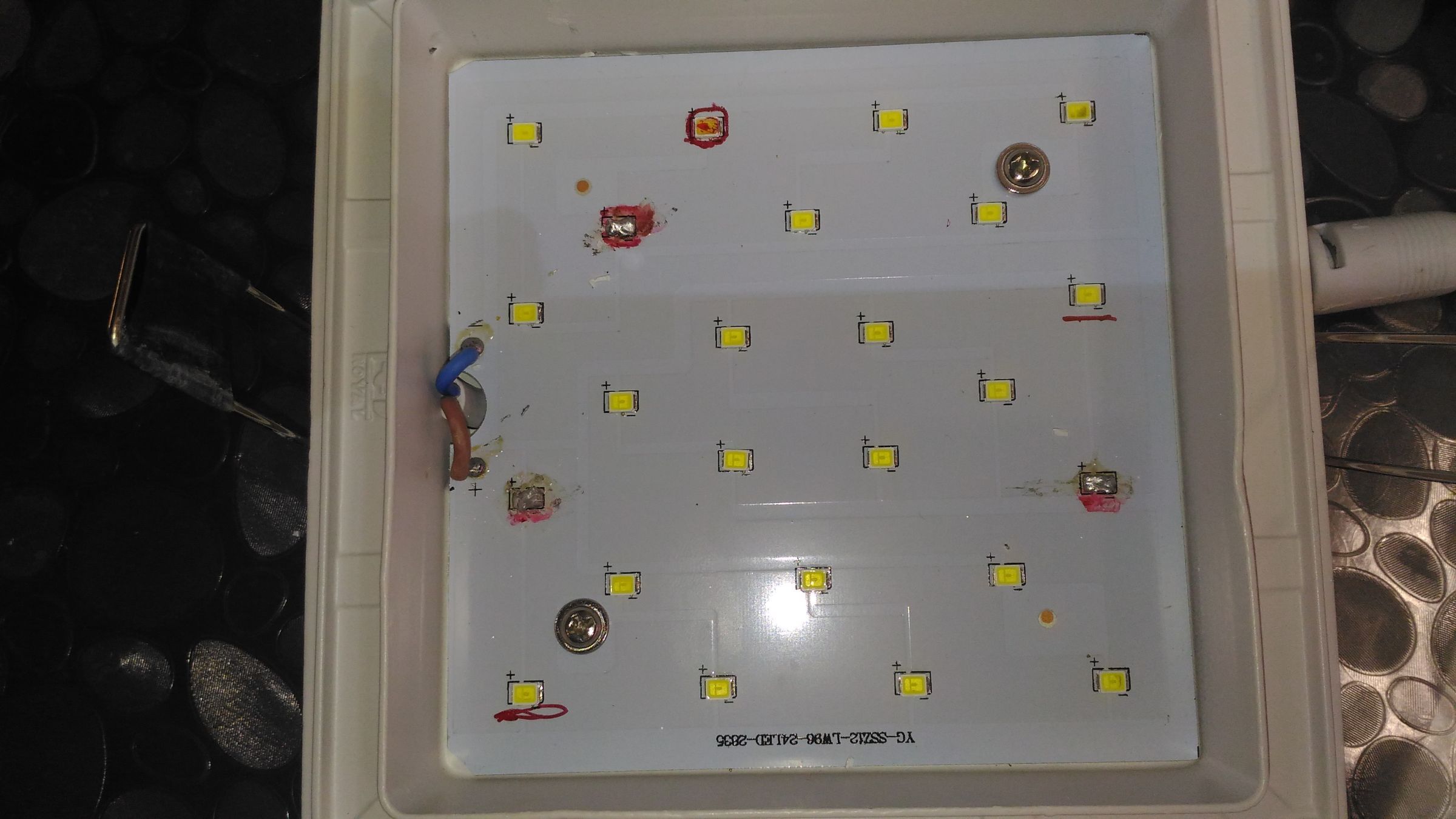 How to Repair a LED Panel Light : 4 Steps - Instructables