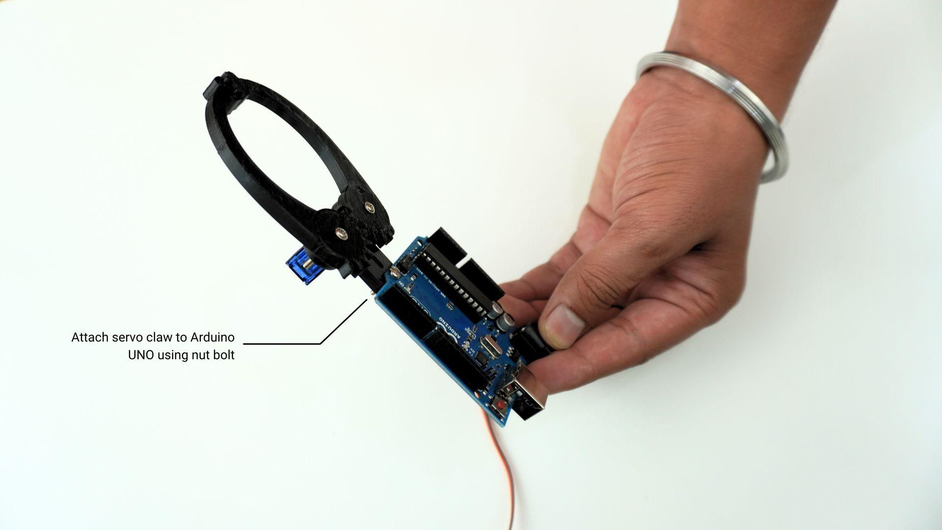 The Ultimate "Servo Claw Game" : 12 Steps (with Pictures) - Instructables