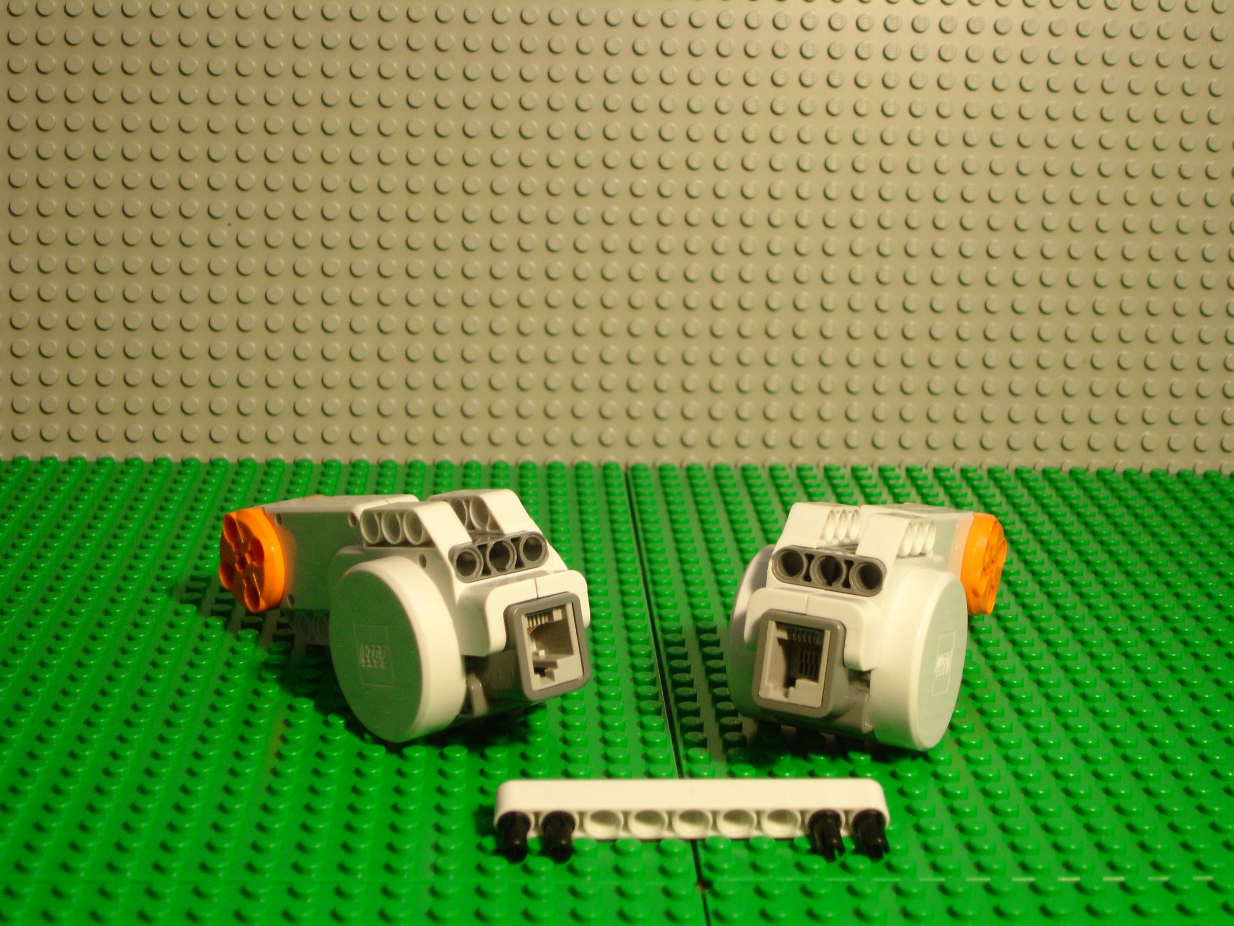 Build a Simple LEGO Starter Robot : 7 Steps - Instructables