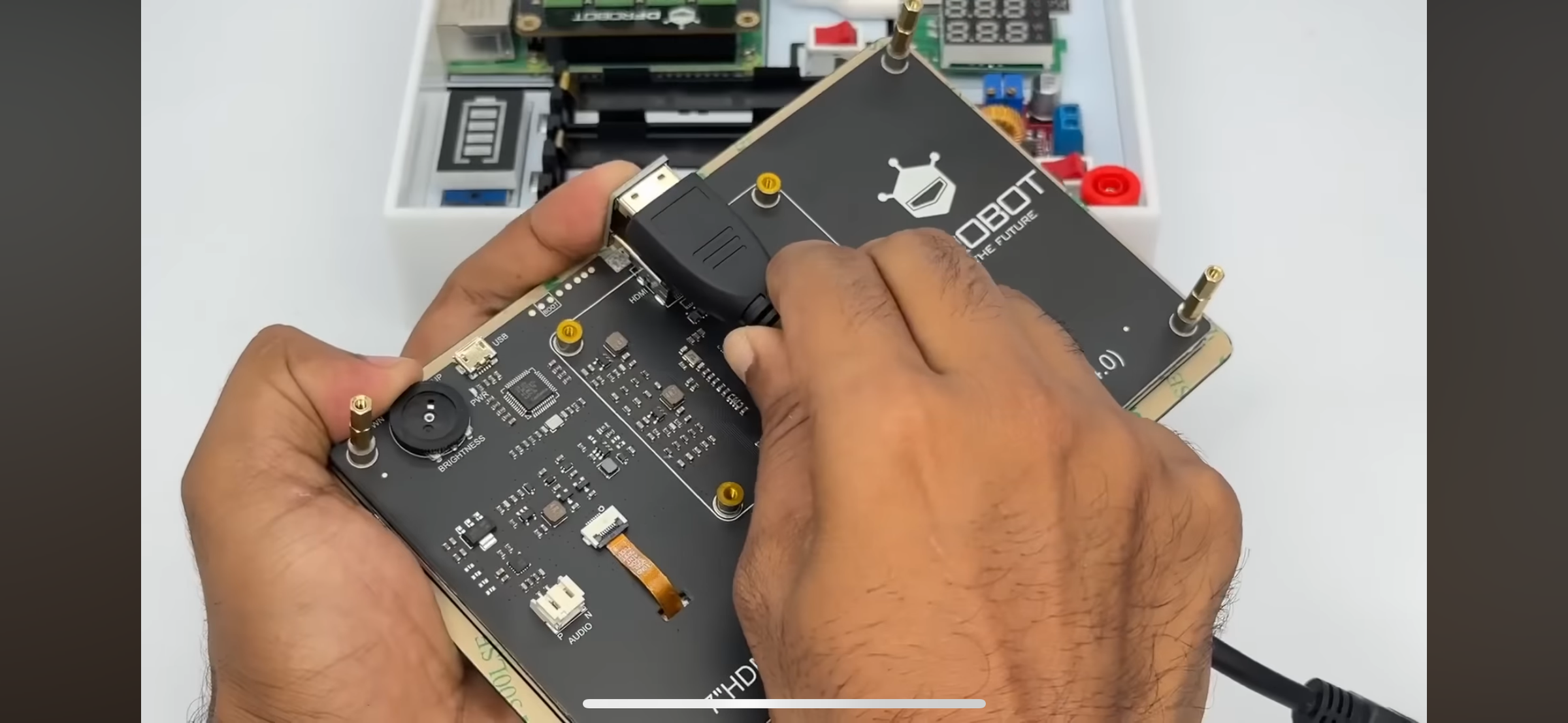 Portable DIY Electronics Workstation : 19 Steps (with Pictures ...