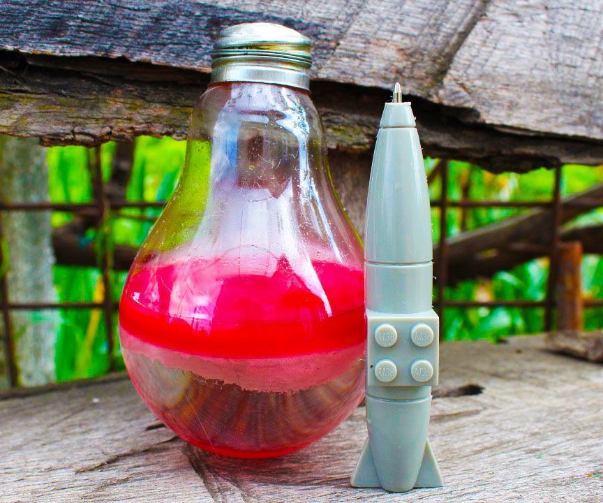 How to Make a LEGO Pen | Rocket Pen : 4 Steps - Instructables