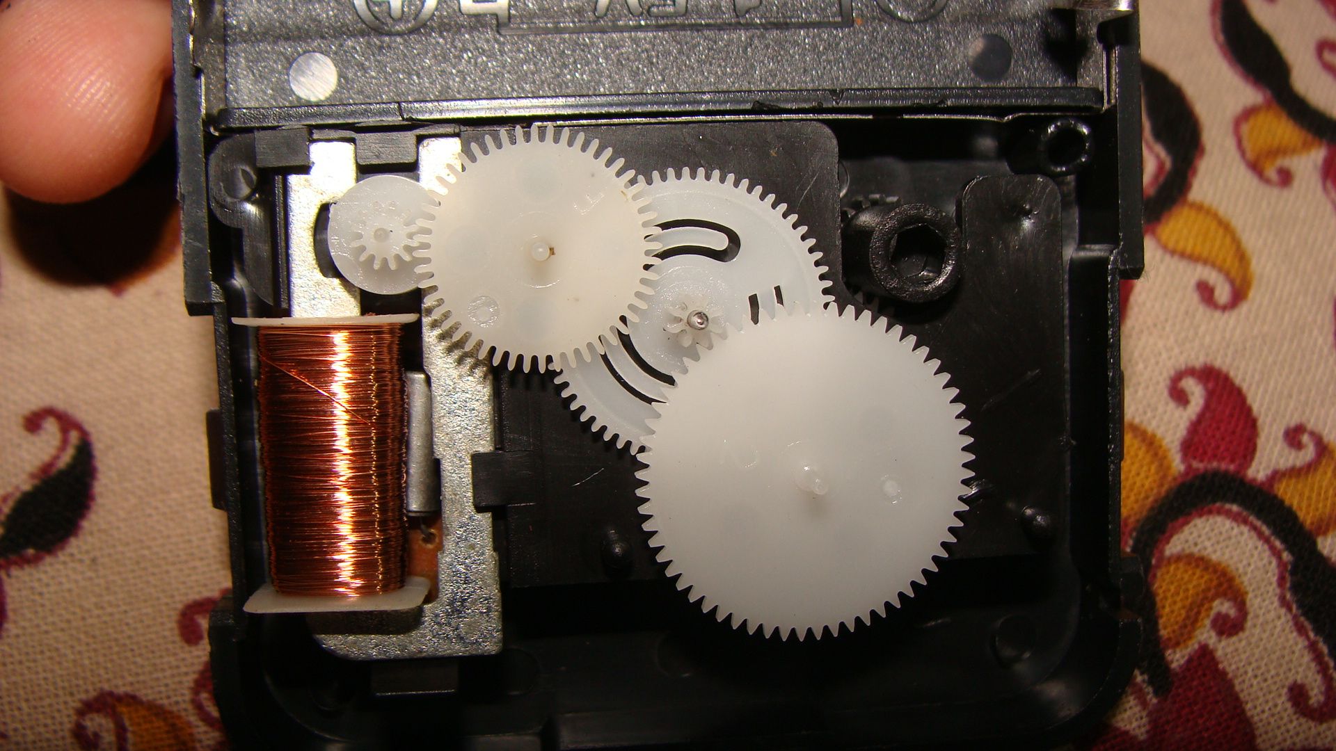 Make a Customized Clock That Runs Backwards : 6 Steps - Instructables