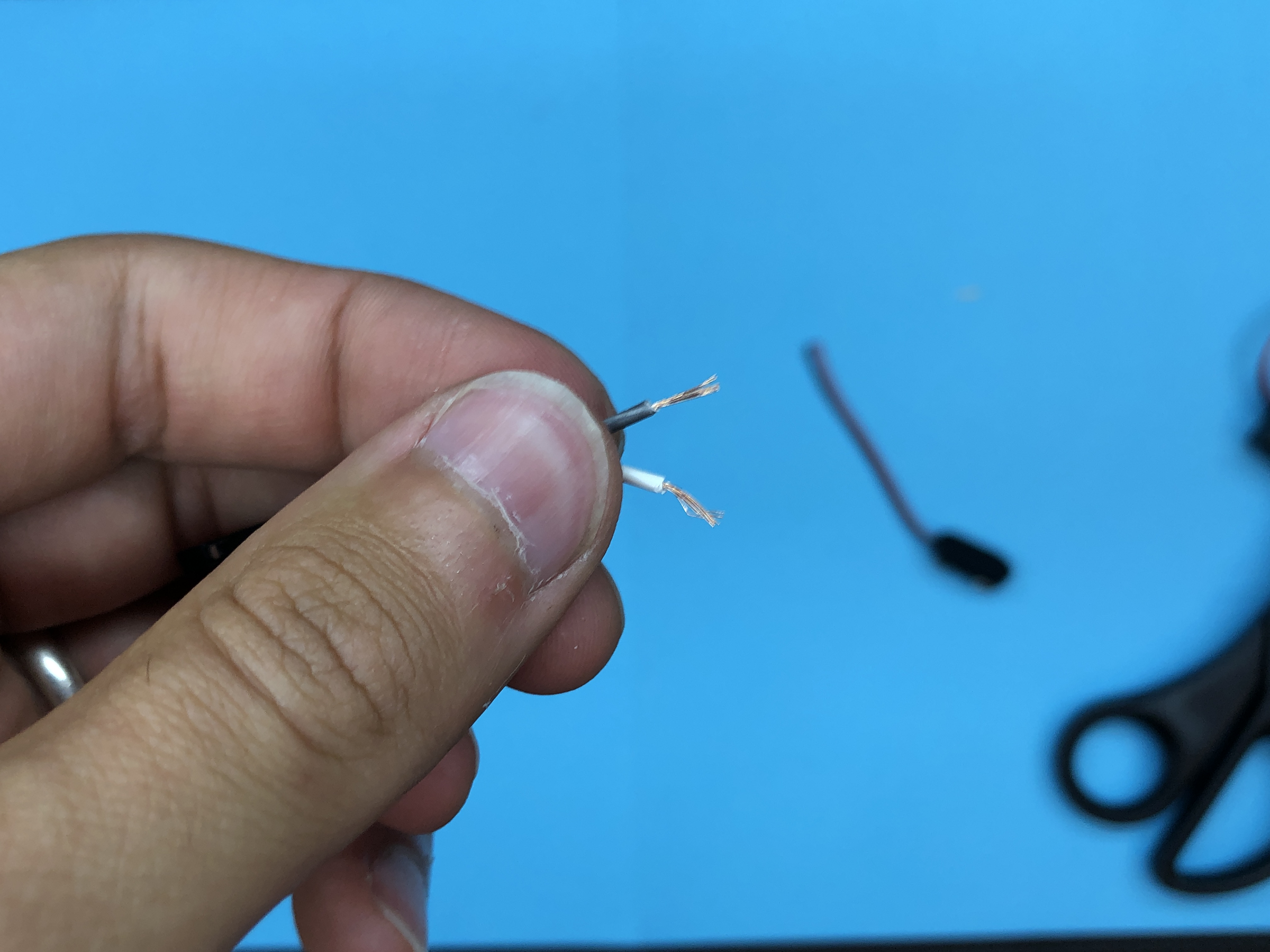 Micro:Bot - Micro:Bit : 20 Steps - Instructables